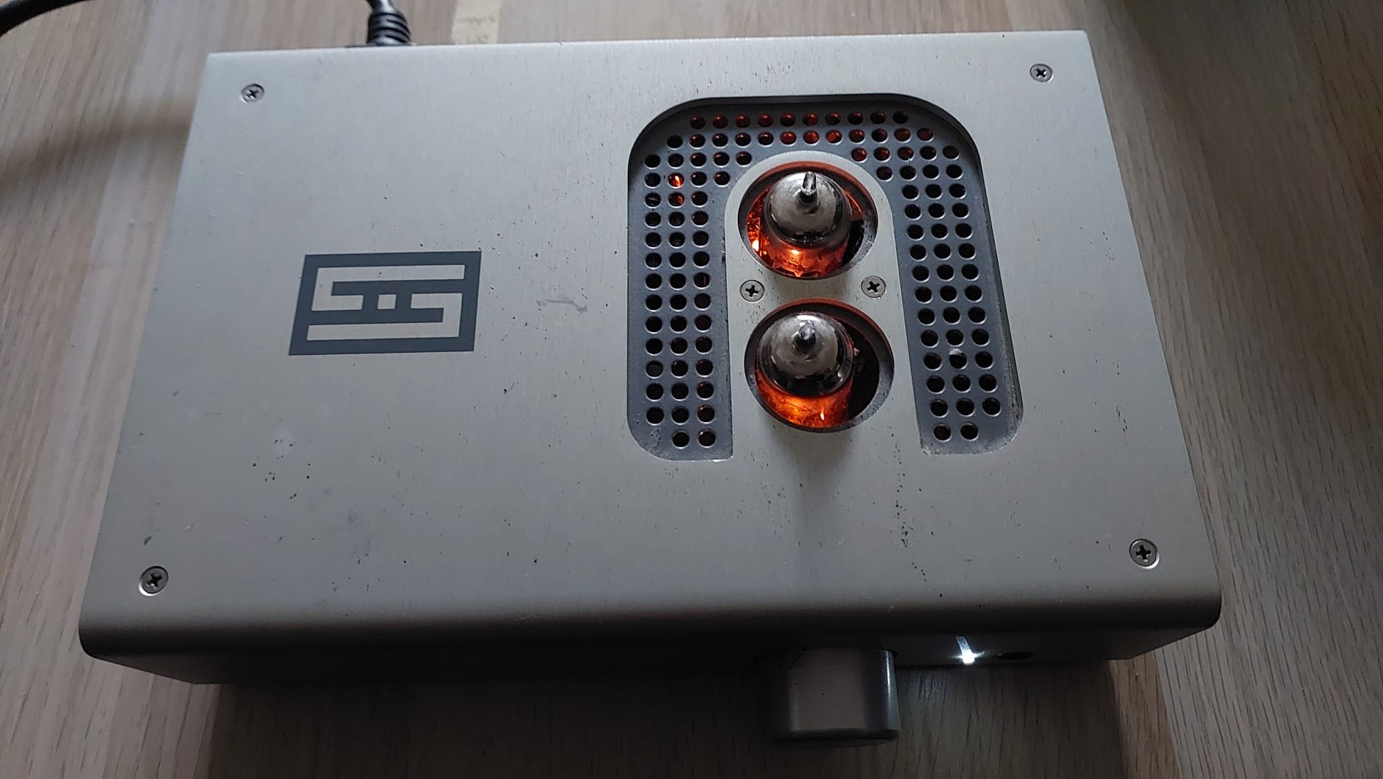 Schiit Audio Lyr Headphone Amplifier - Headphone Amps & DACs - StereoNET