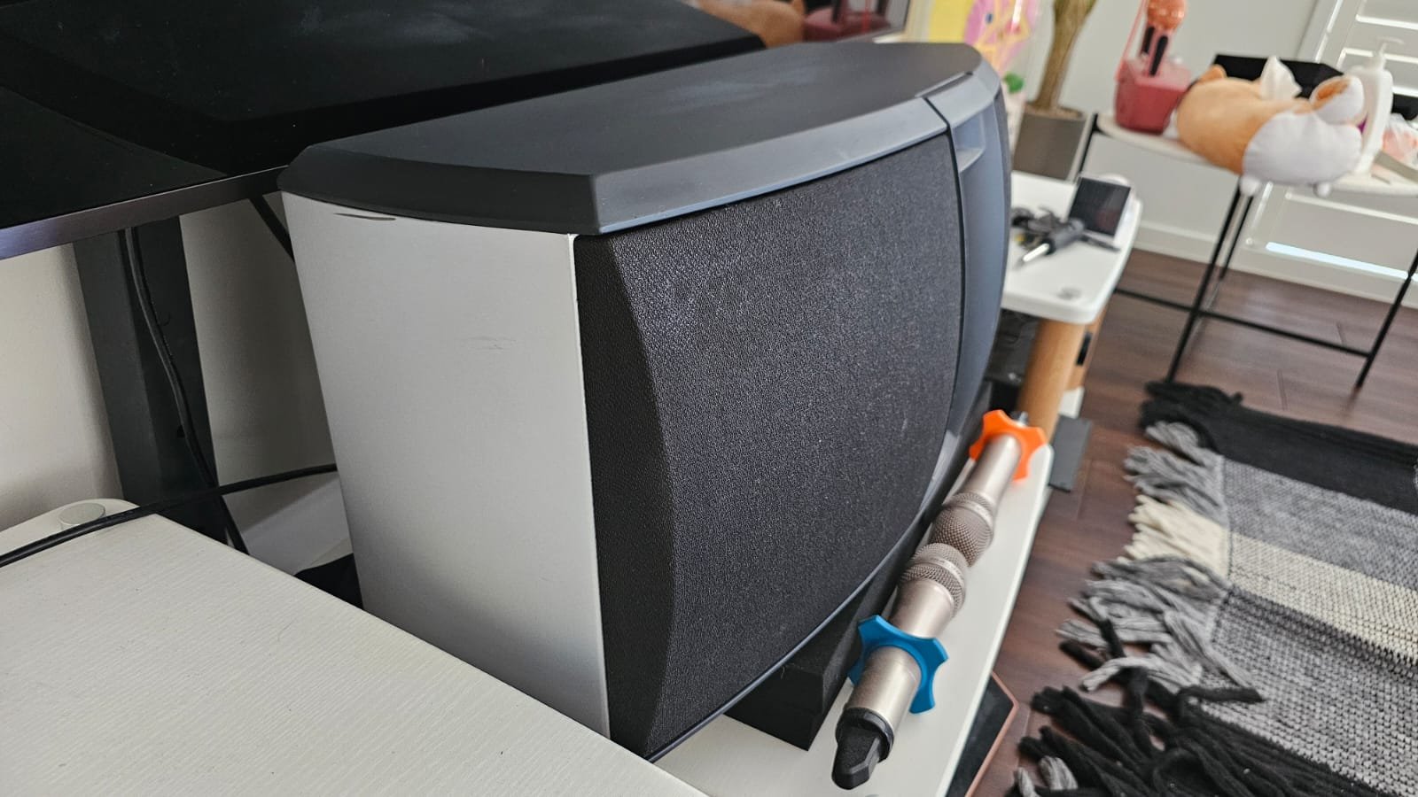 JBL Array 880 Centre Speaker - Installed / Surround / Dedicated Cinema ...