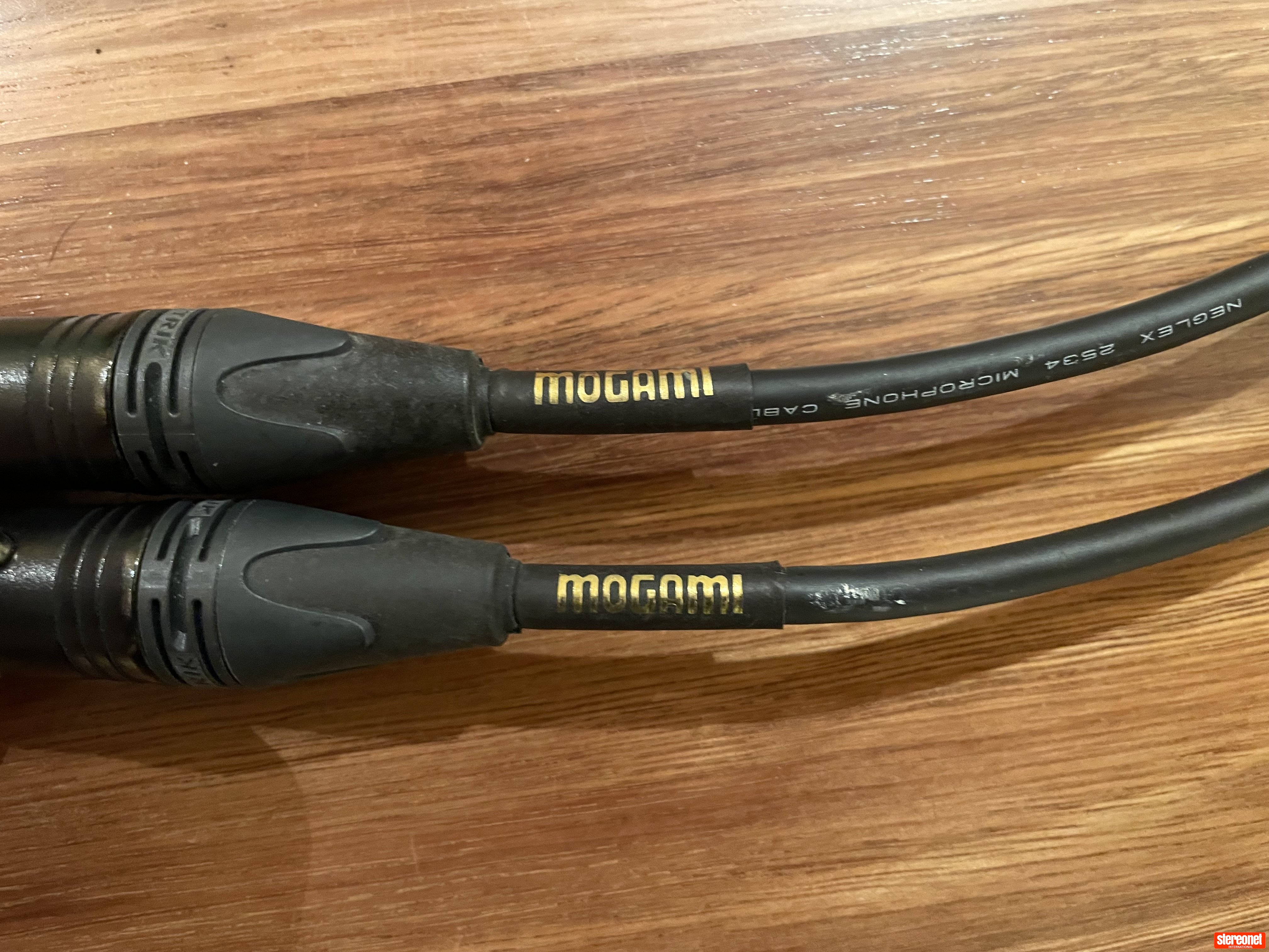 Mogami Mogami Gold 3' XLR (pair) Interconnect Cables (XLR ...