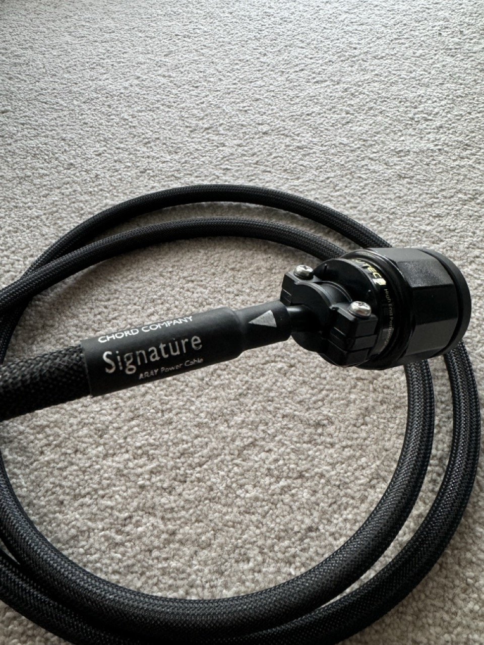 The Chord Company Signature Array Power Cable - Power Cables - StereoNET