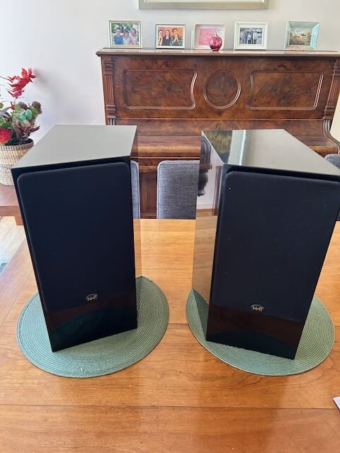 NHT Model 1.5 Bookshelf Loudspeakers - Bookshelf & Small Monitors ...