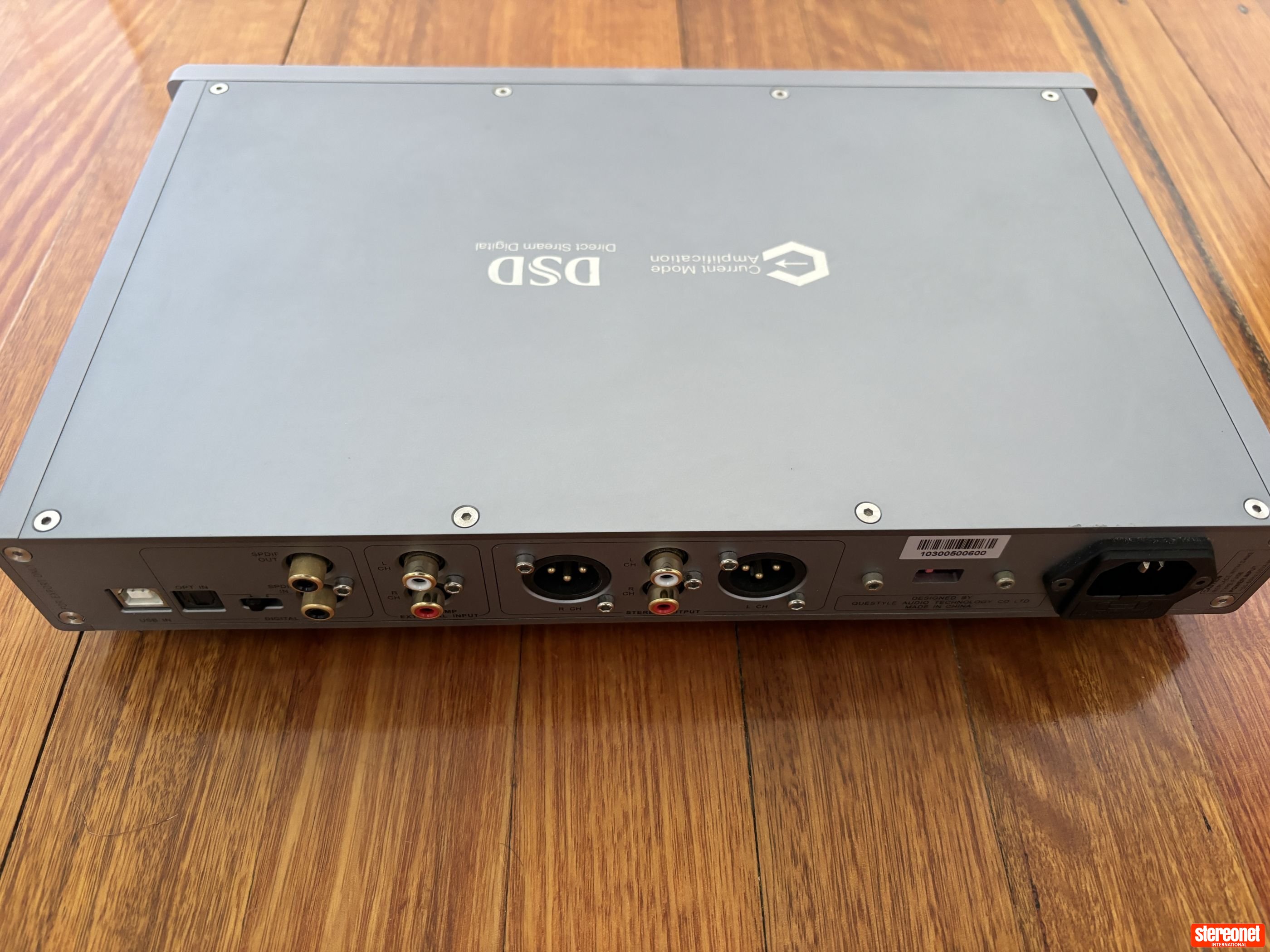 Questyle Audio CMA600i Headphone Amplifier |﻿ Headphone Amps & DACs