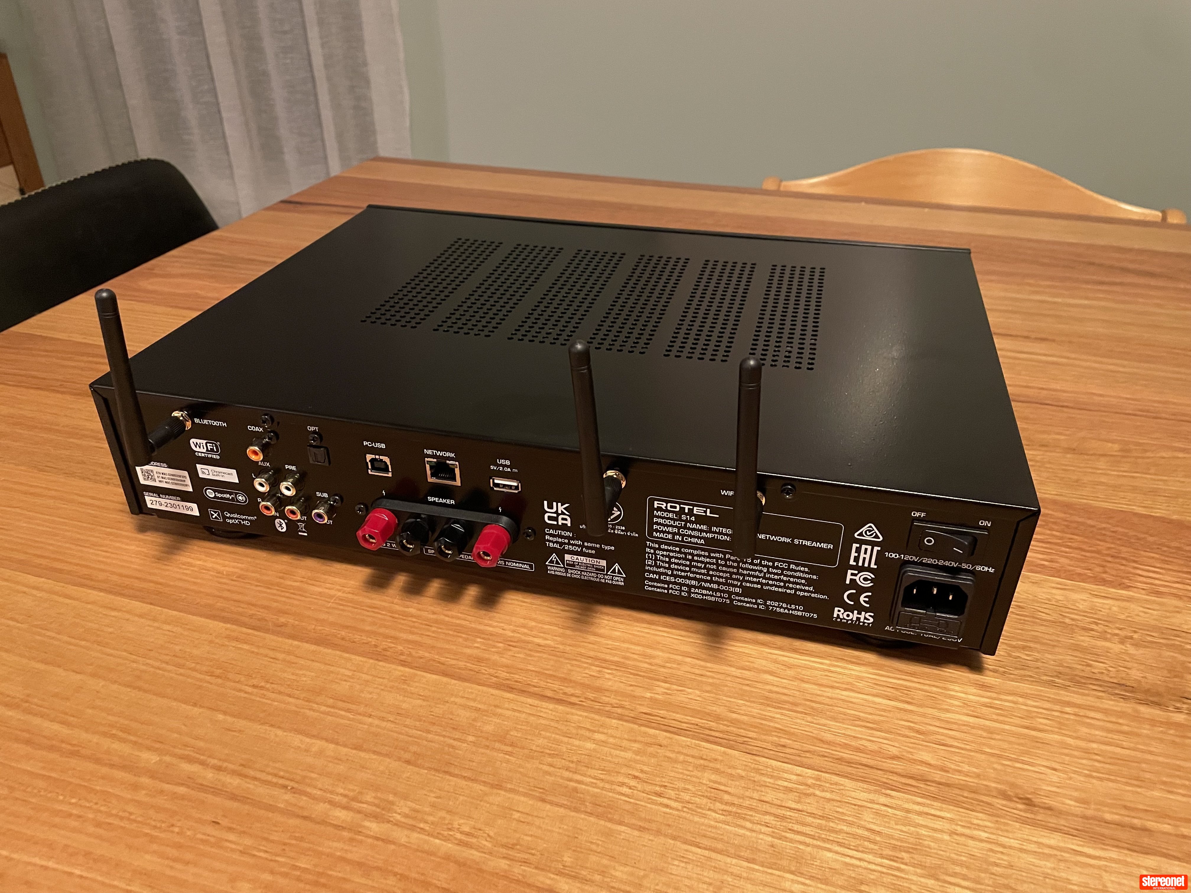 Rotel S14 Streaming Amplifier - Integrated Amplifiers - StereoNET