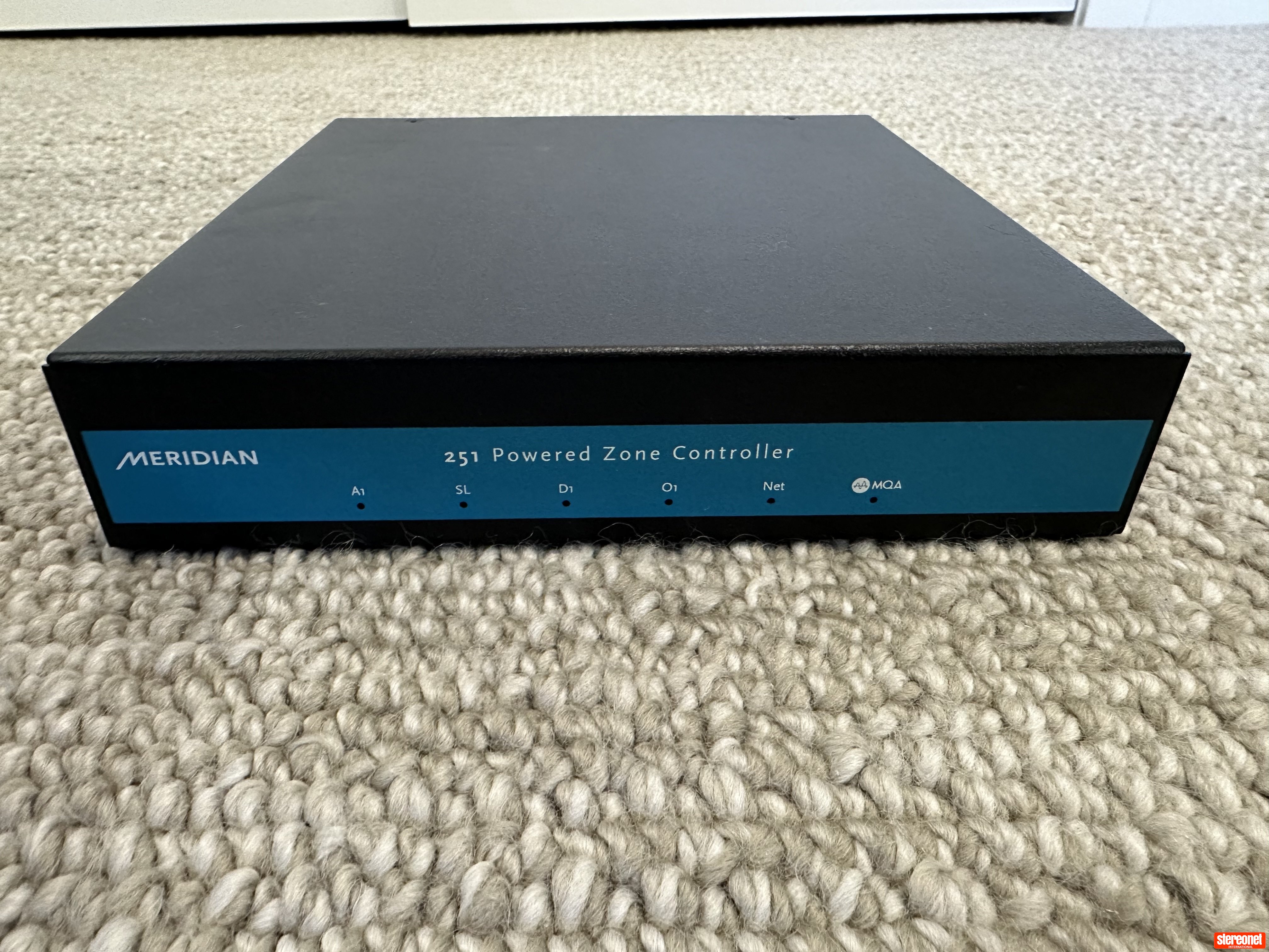 Meridian Audio 251 Powered Zone Controller Integrated Amplifier ...