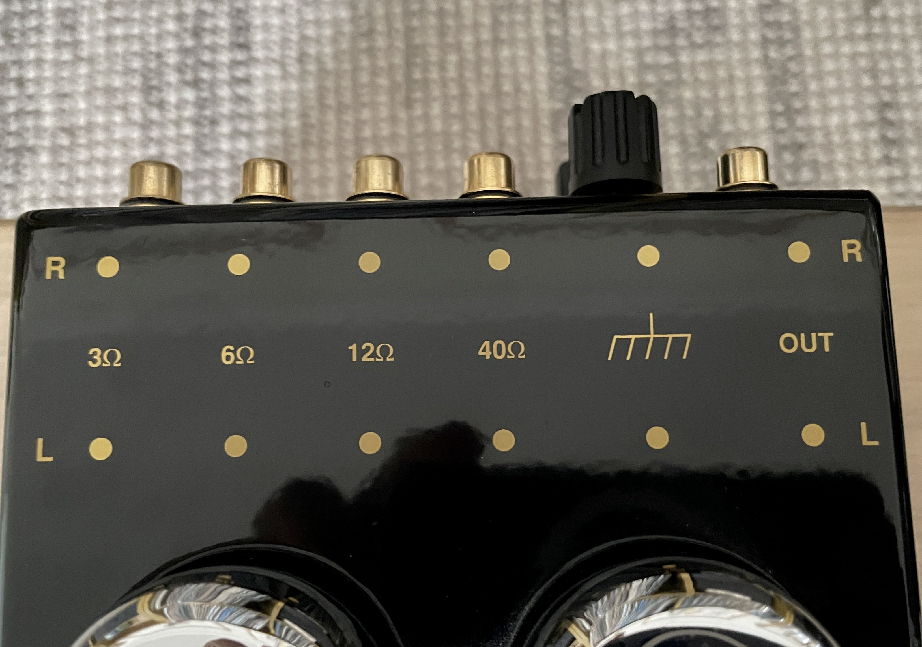 EAR Yoshino MC-4 Step Up Transformer - Step Up Transformers - StereoNET