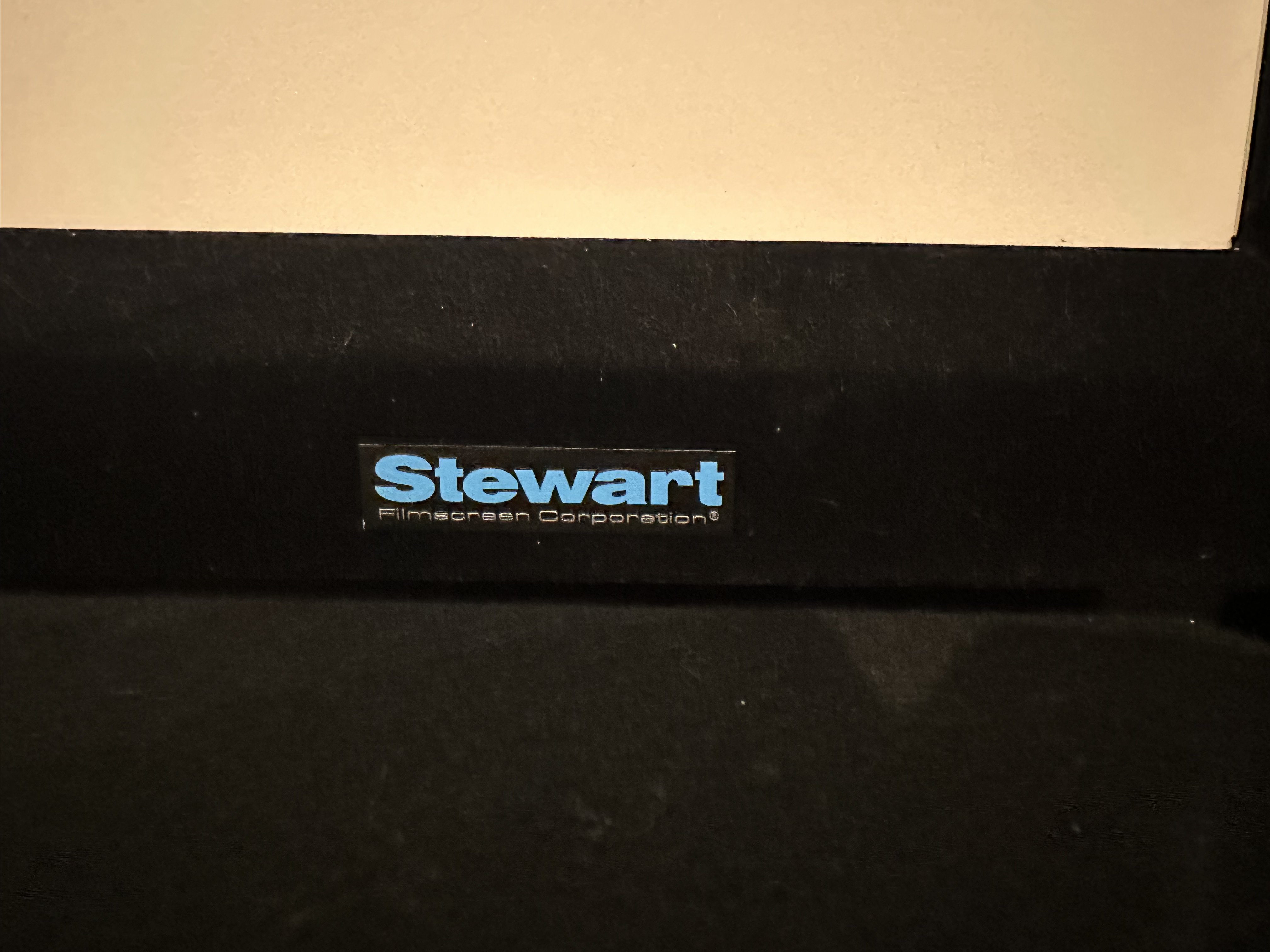 Stewart Filmscreens Studiotek 120 Projector Screen - Projectors ...