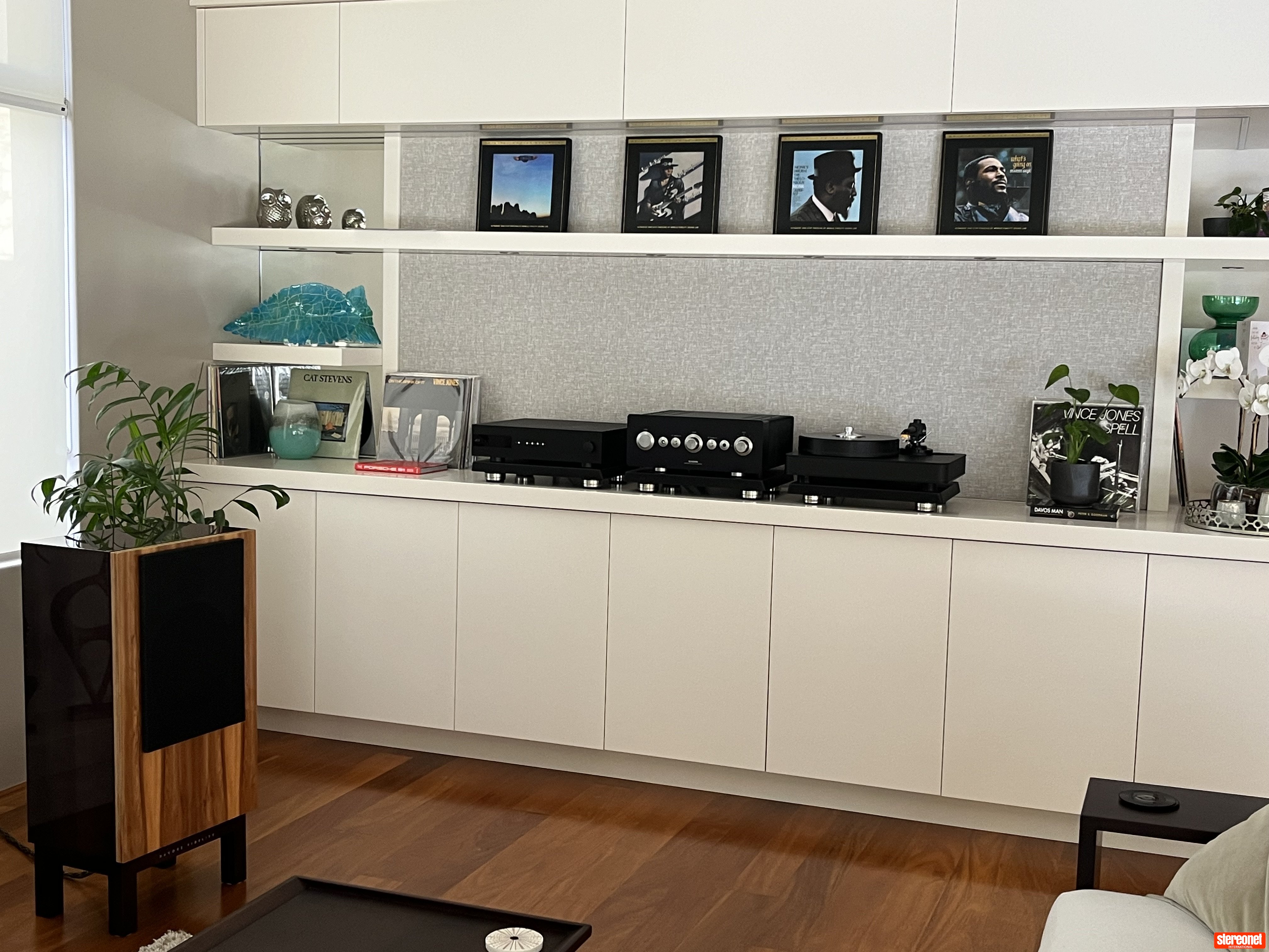 Sugden Masterclass IA-4 Integrated Amplifier - Integrated Amplifiers ...