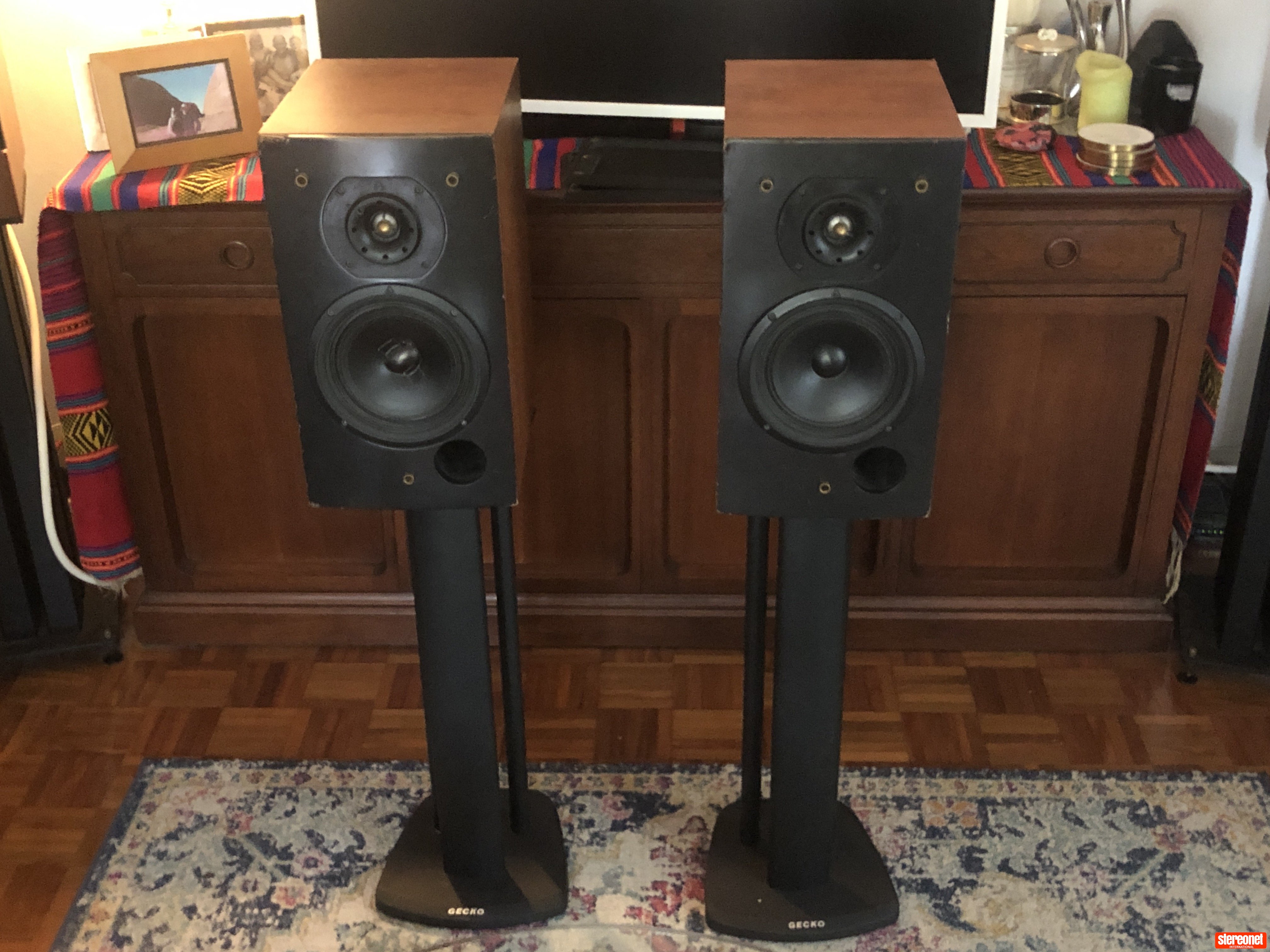 Triangle Electroacoustique Comete 202 Standmount Loudspeakers ...