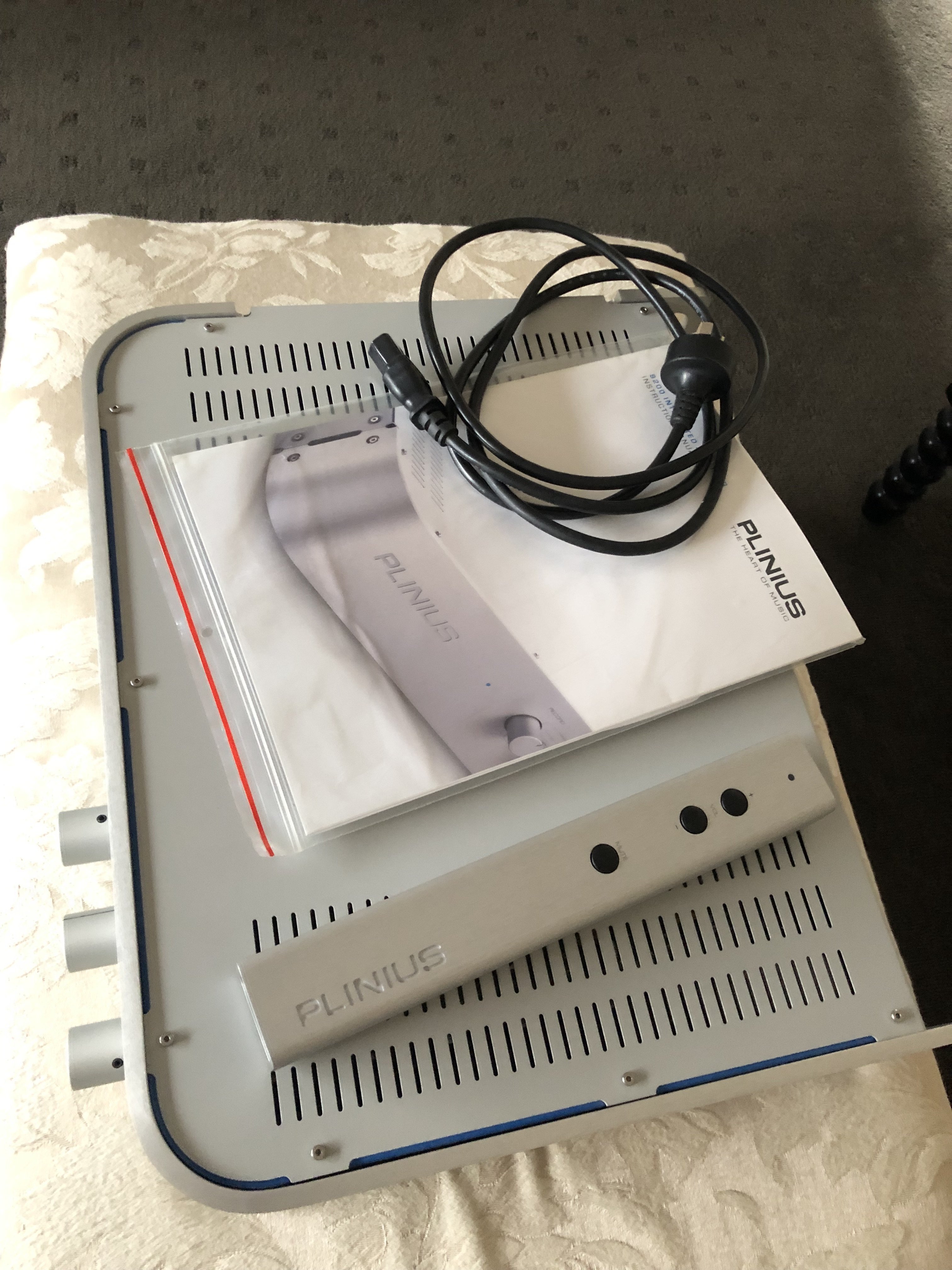 Plinius 9200 Integrated Amplifier (Solid State) - Integrated Amplifiers ...