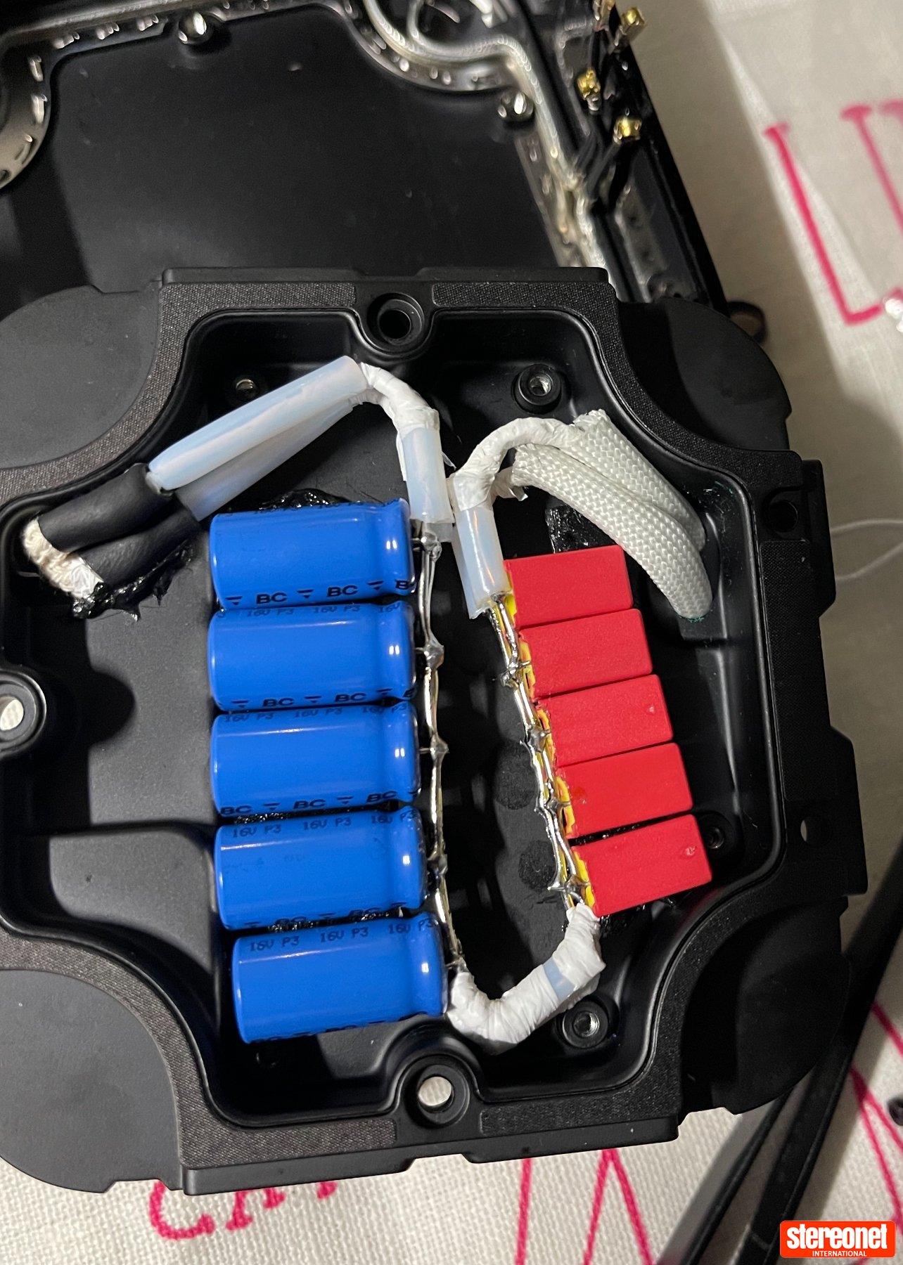 Apple A2169 - Modified 12V DC Streamer - DVD / Blu-ray / Streaming ...