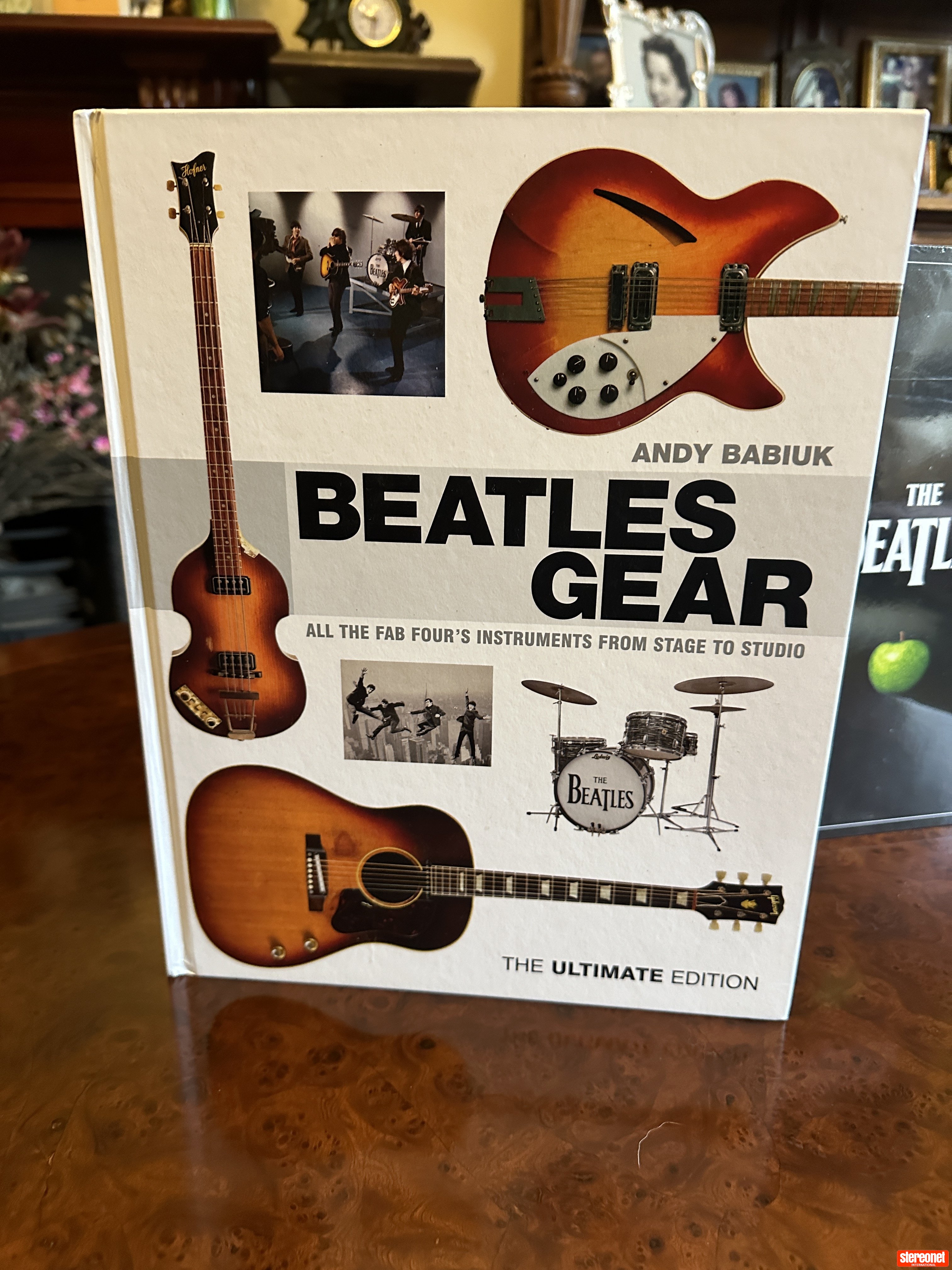 (Brand New) The Beatles -The Beatles CD box set with bonus Beatles book ...