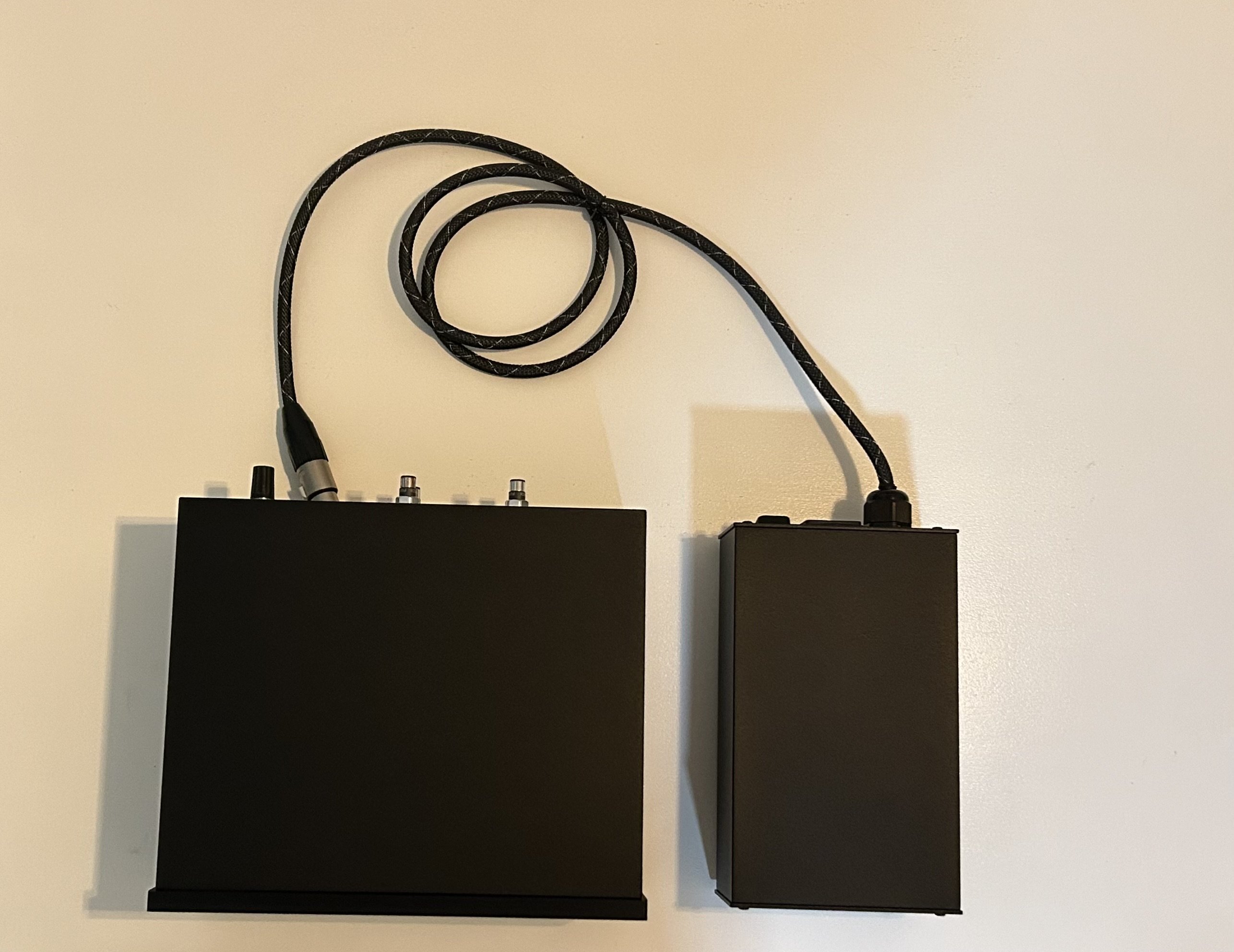 RCM Audio Sensor 2 MkII Phono Preamplifier - Phono Amplifiers - StereoNET