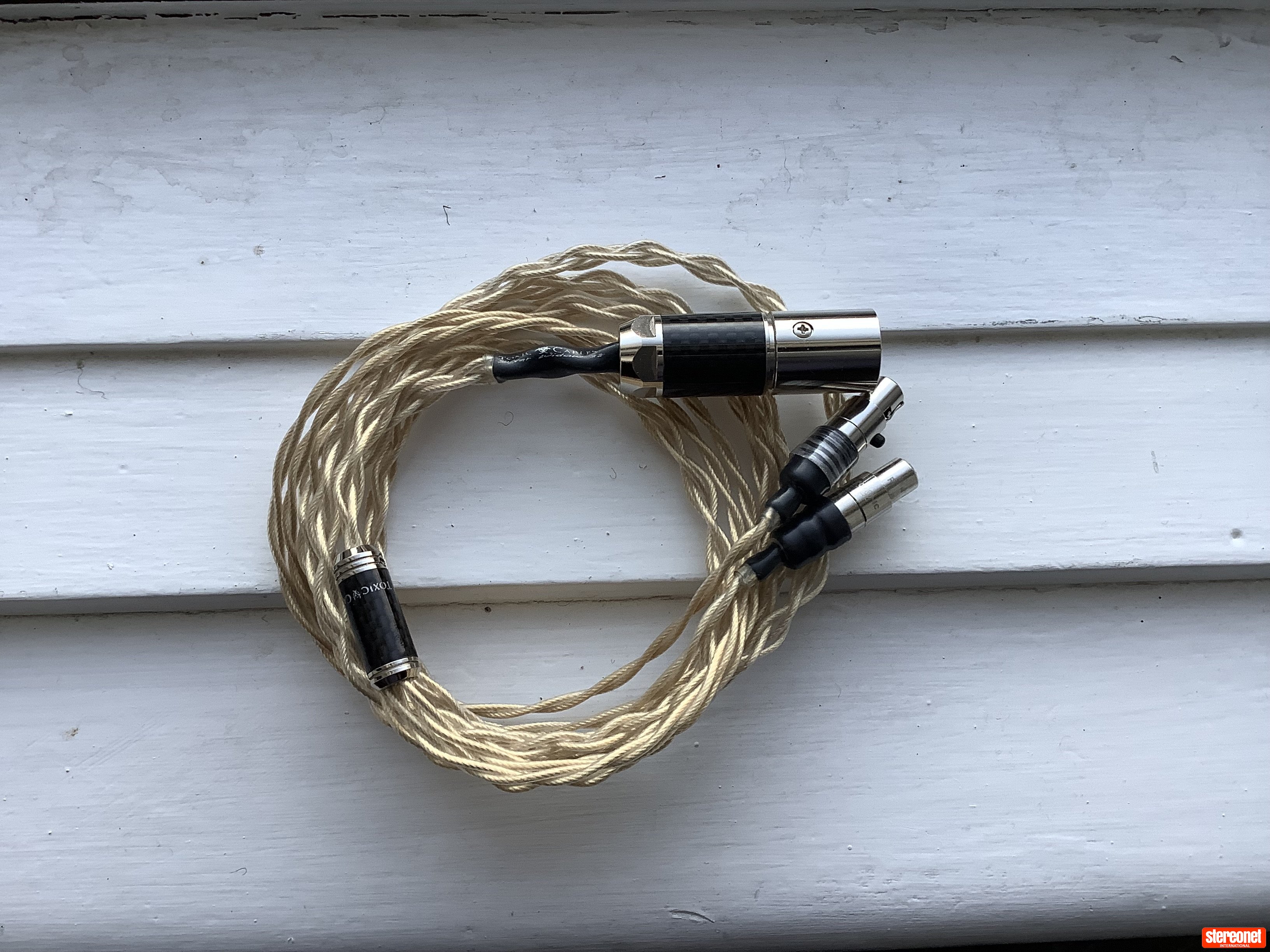 Toxic Cables UK Silver Widow Headphone cable - Headphone Cables - StereoNET