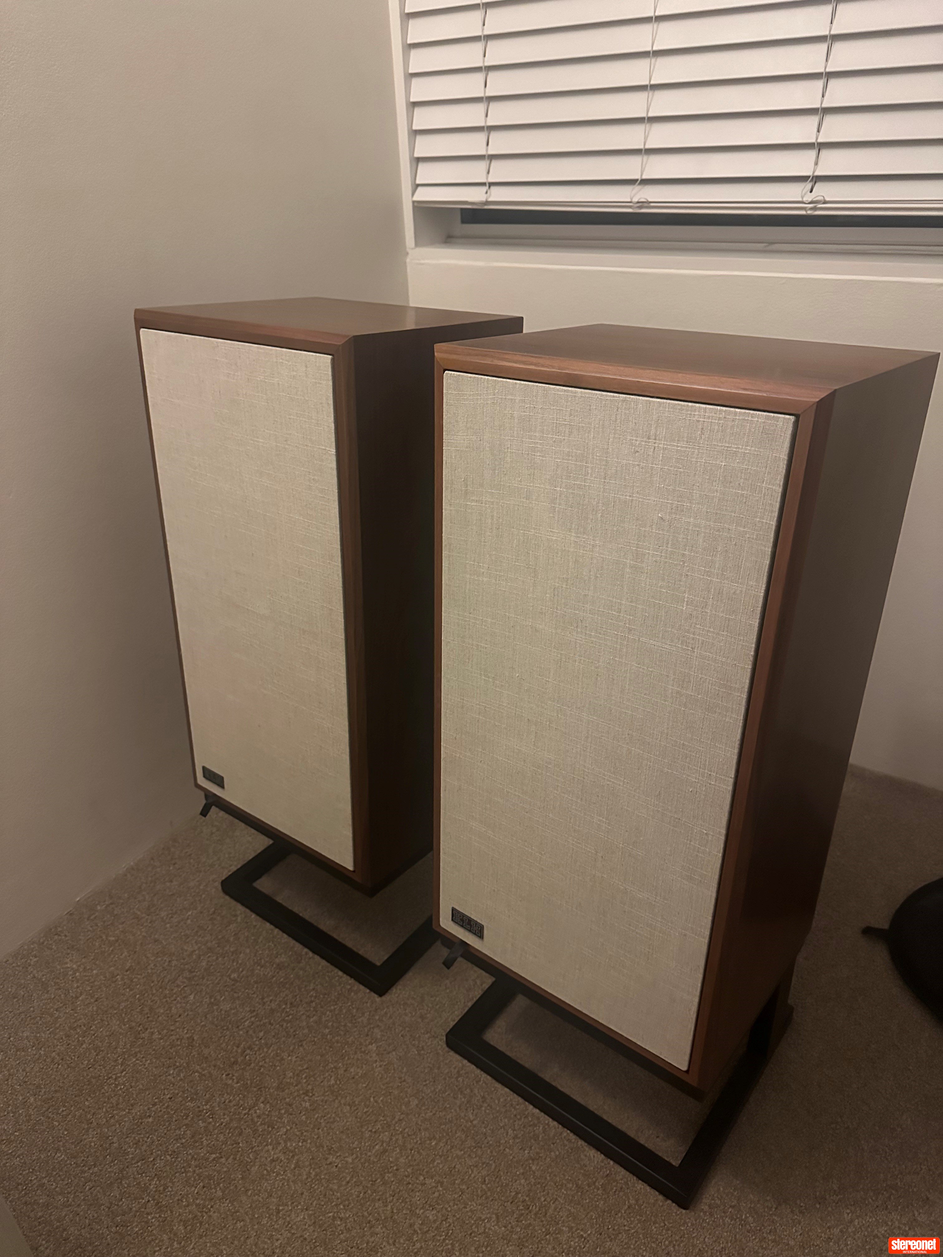 KLH Audio Model 5 Floorstanding Loudspeakers - Floorstanders & Large ...