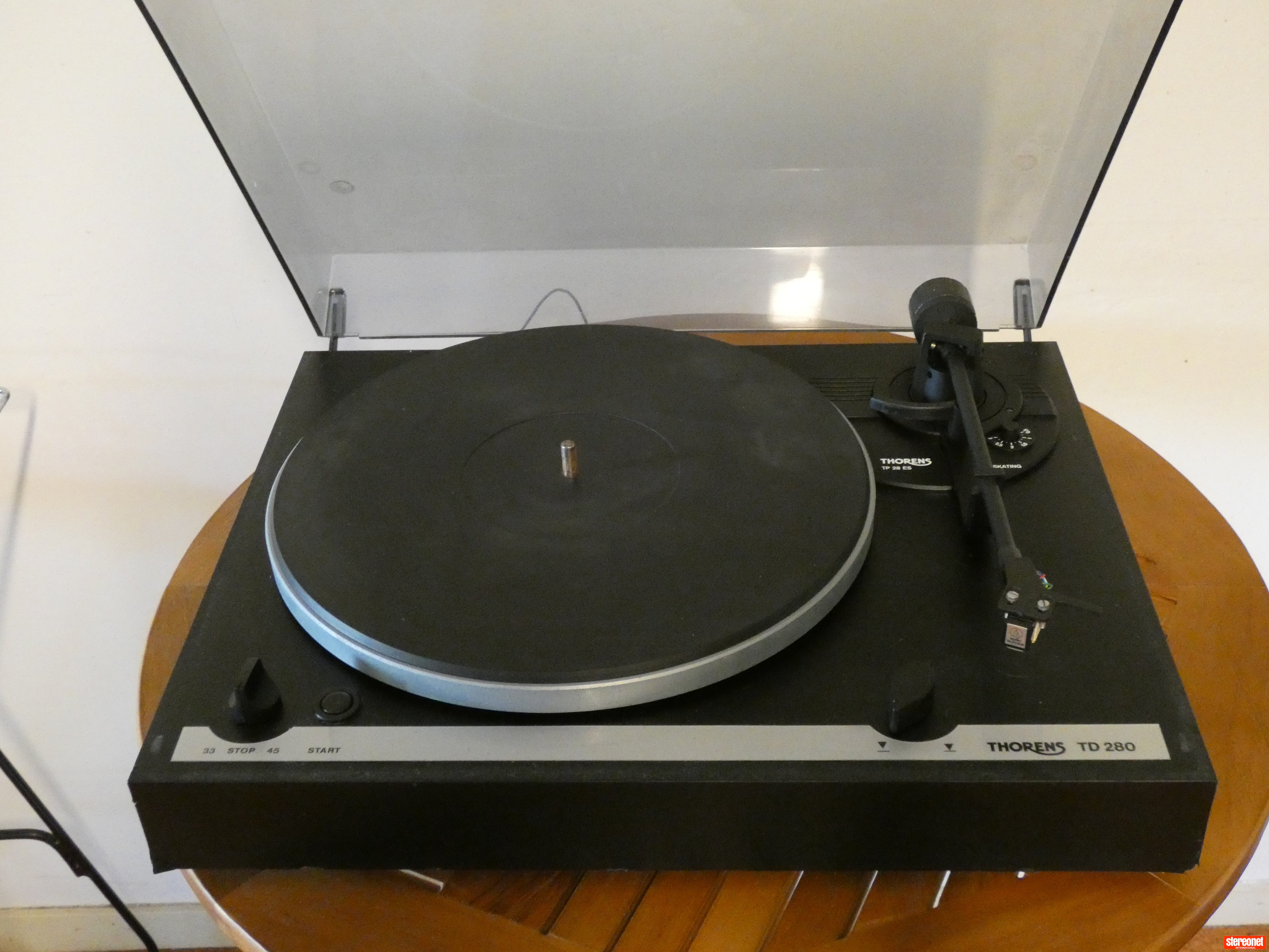 Thorens TD280 Turntable and Tonearm Package |﻿ Turntables & Record Players