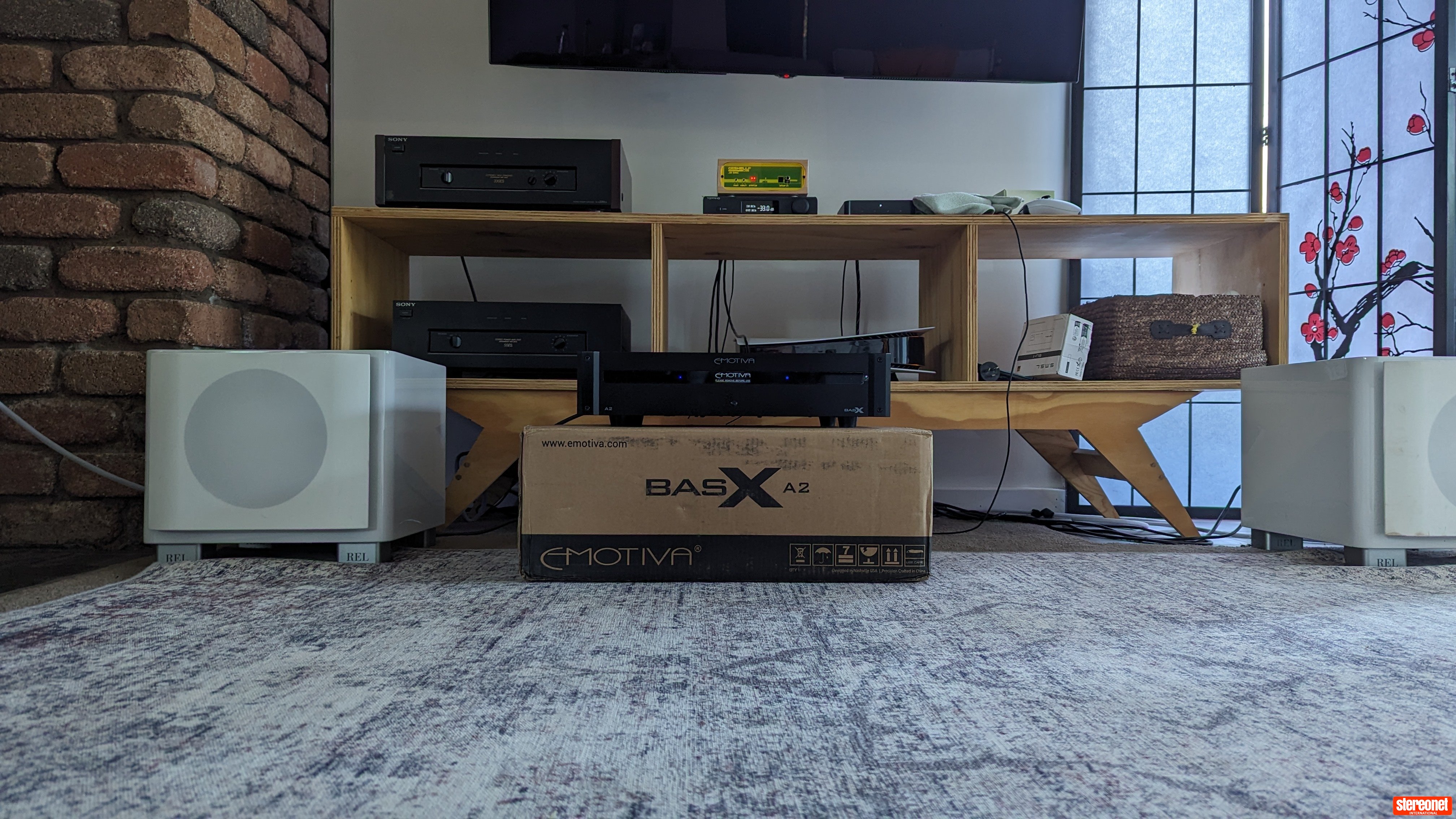 Emotiva BasX A2 Power Amplifier - Power Amplifiers - StereoNET