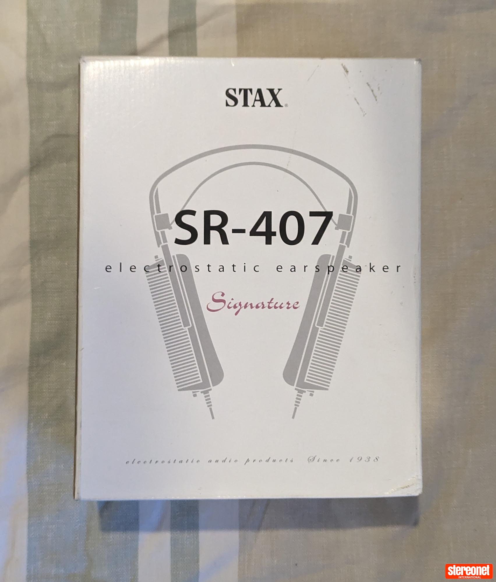 Stax SR 407 + SRM T1-W Headphones & Amplifier Package - Headphone Packages - StereoNET