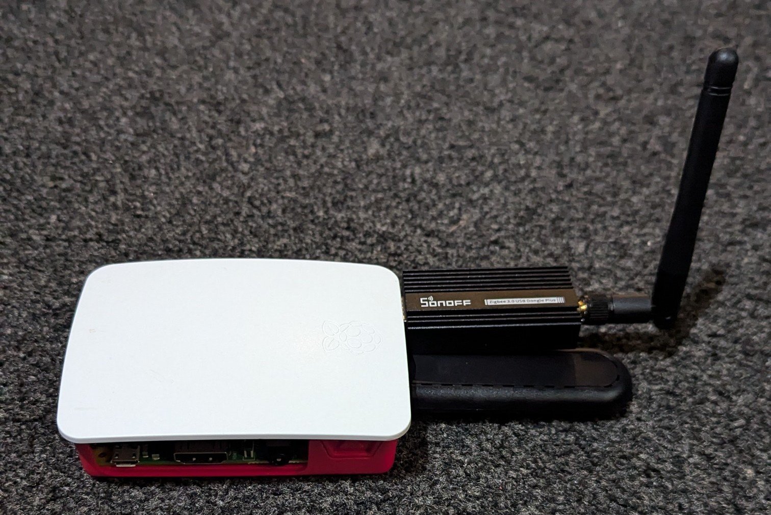 The Raspberry Pi Foundation 3 B+ Micro Computer - Other - StereoNET