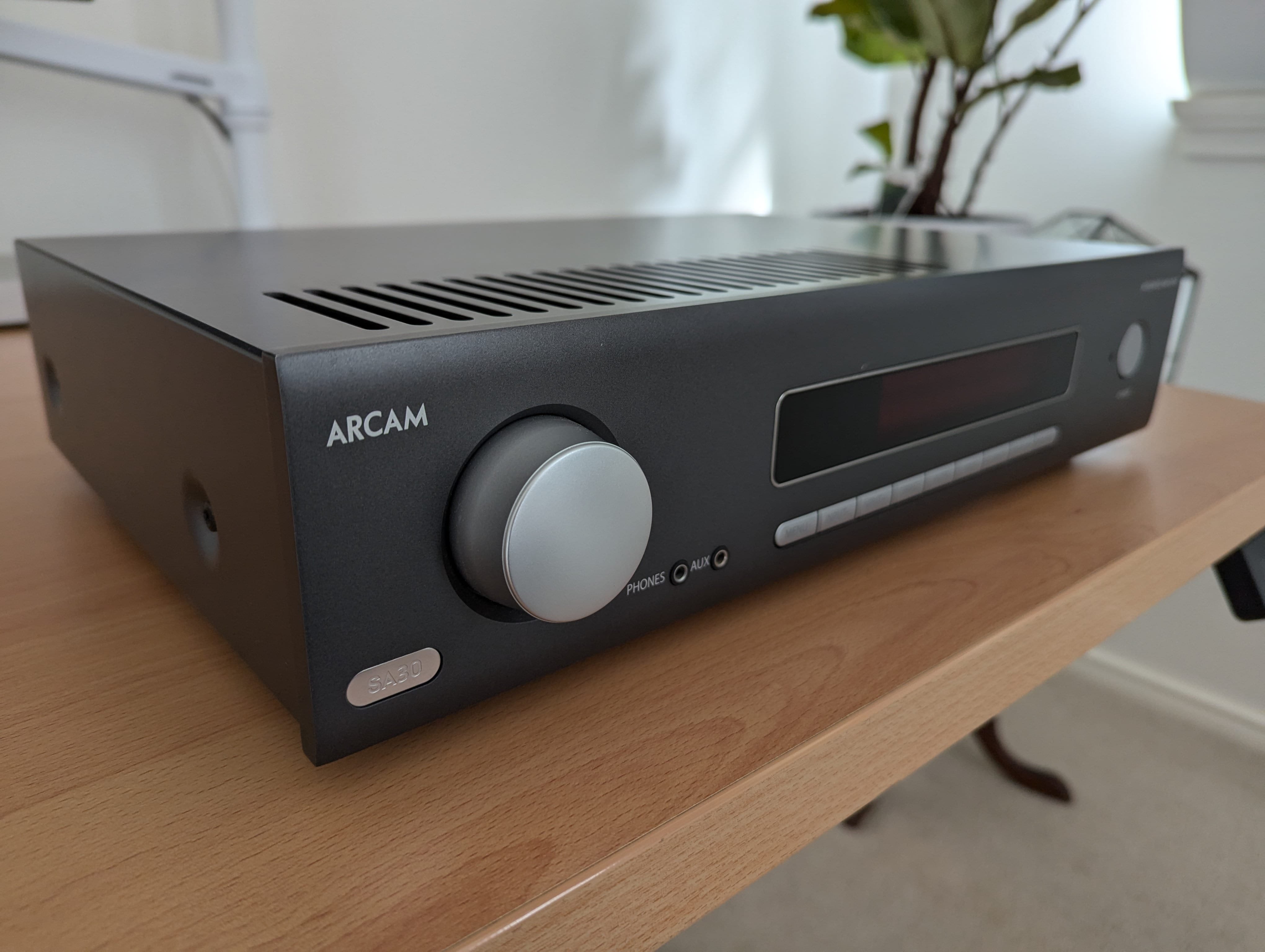 Arcam SA30 Integrated Amplifier (Solid State) - Integrated Amplifiers ...