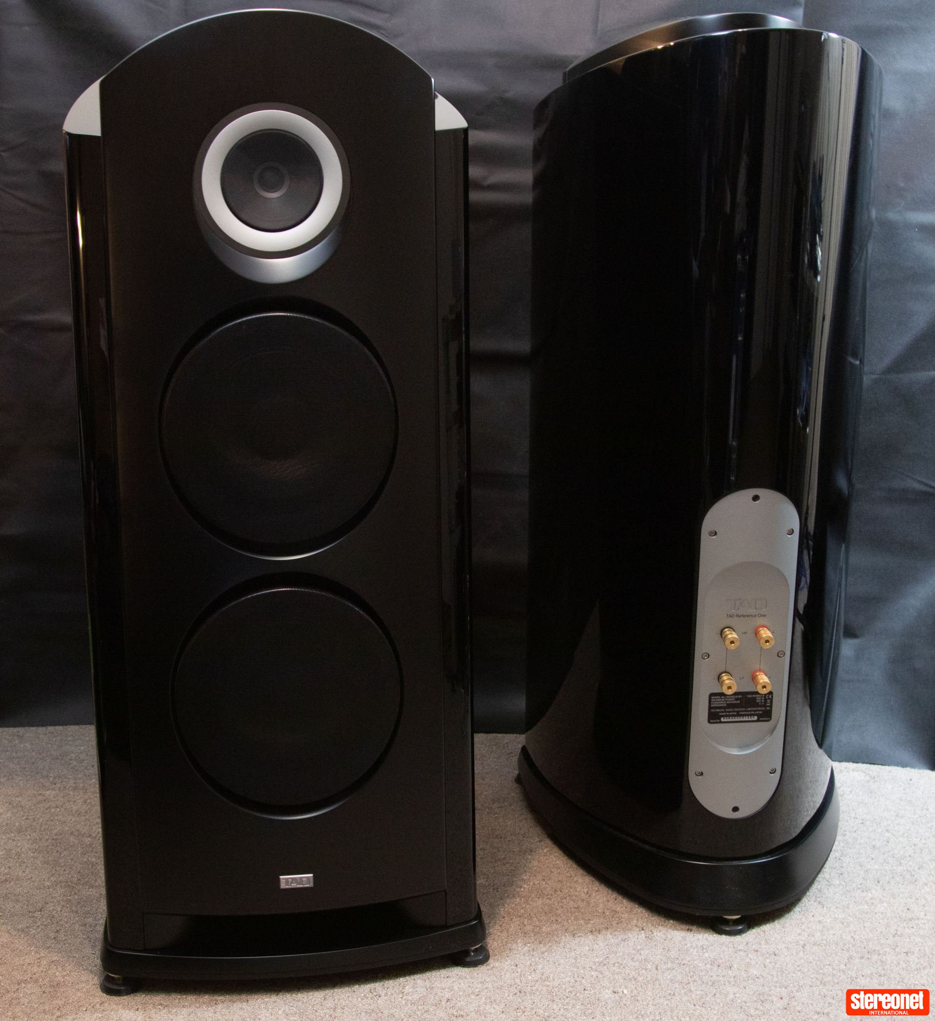 TAD - Technical Audio Devices R1 MK2 Floorstanding Loudspeakers ...