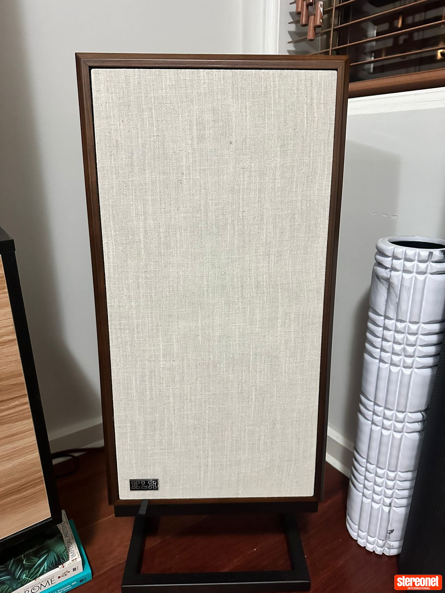 KLH Audio Model 5 Floorstanding Loudspeakers - Floorstanders & Large ...