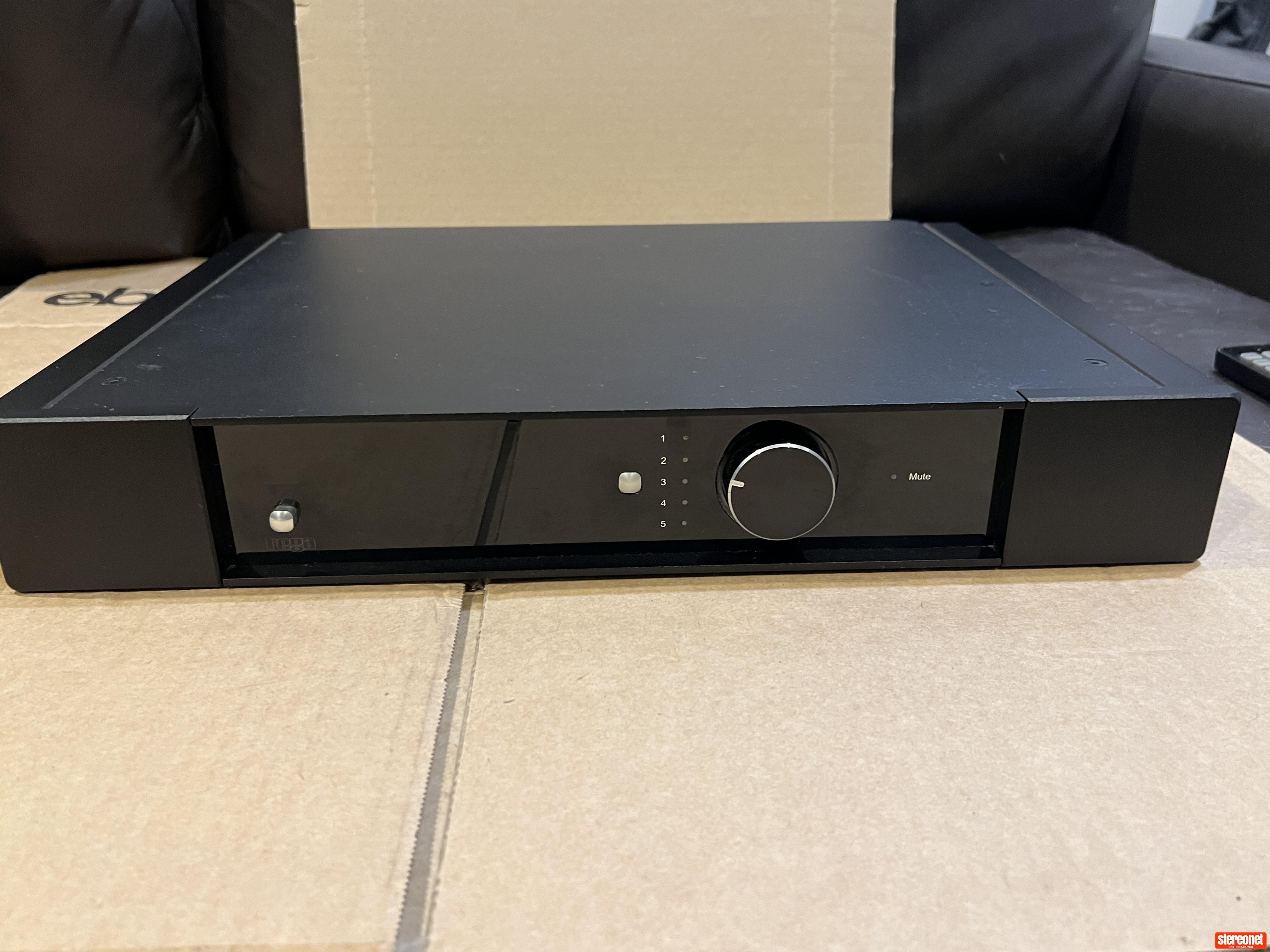 Rega Elex R Mk3 Integrated Amplifier - Integrated Amplifiers - StereoNET