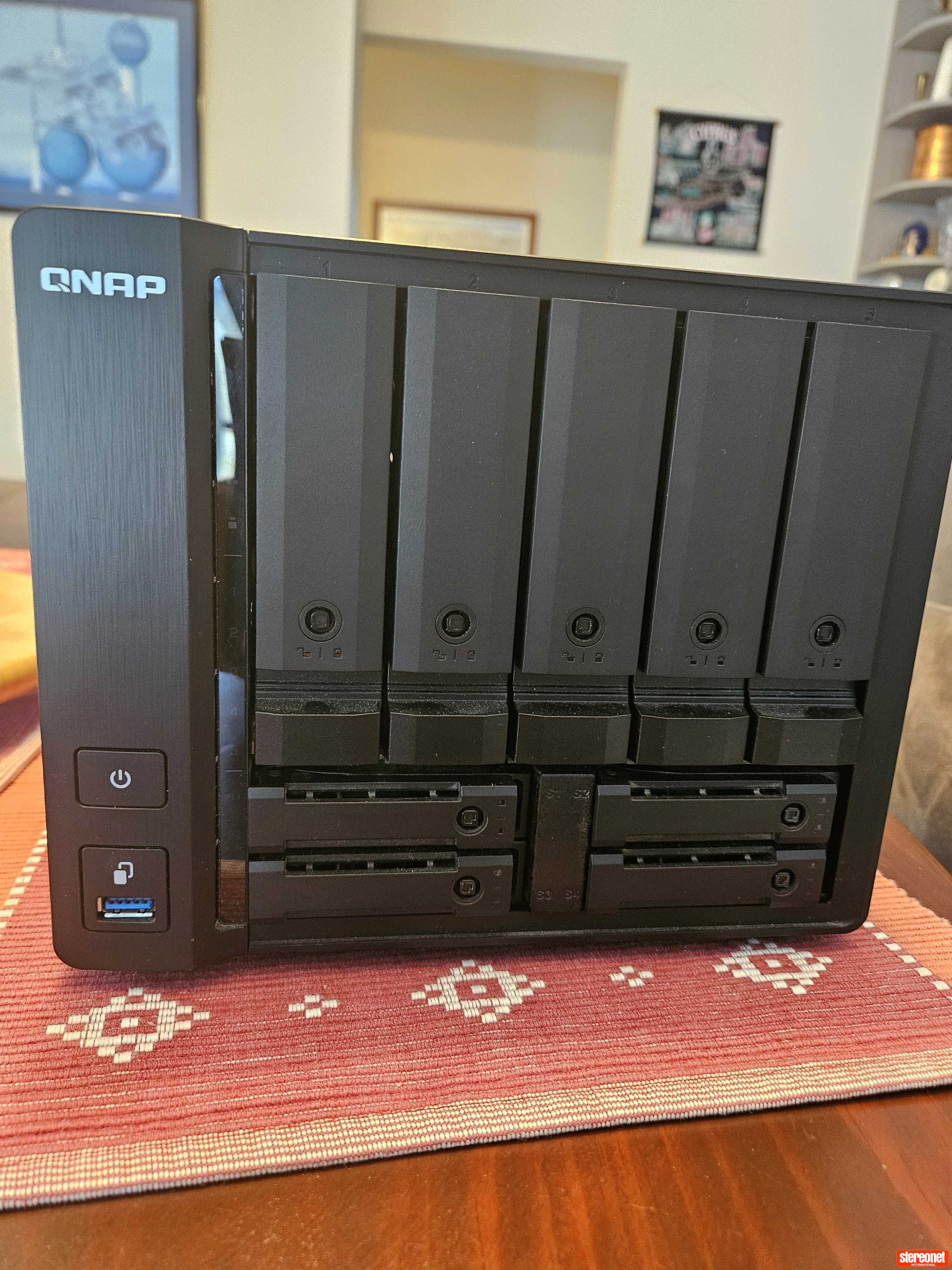 QNAP TS-h973ax-8G NAS (Network Attached Storage) - Computers & Related ...