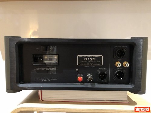 Wadia 6CD Player - CD/SACD Players & Transport - StereoNET