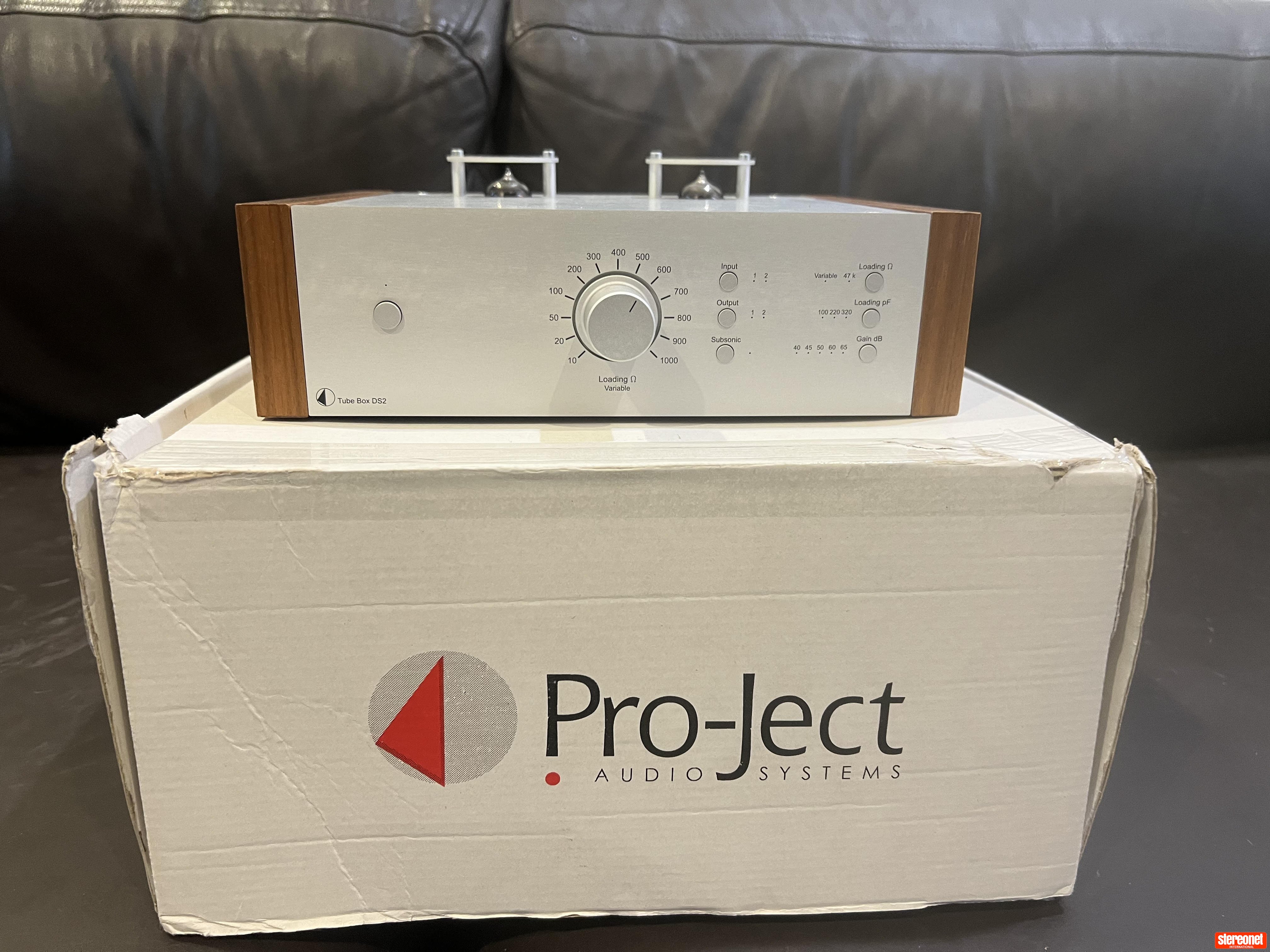 Pro-Ject Tube Box DS2 Phono Preamplifier - Phono Amplifiers - StereoNET
