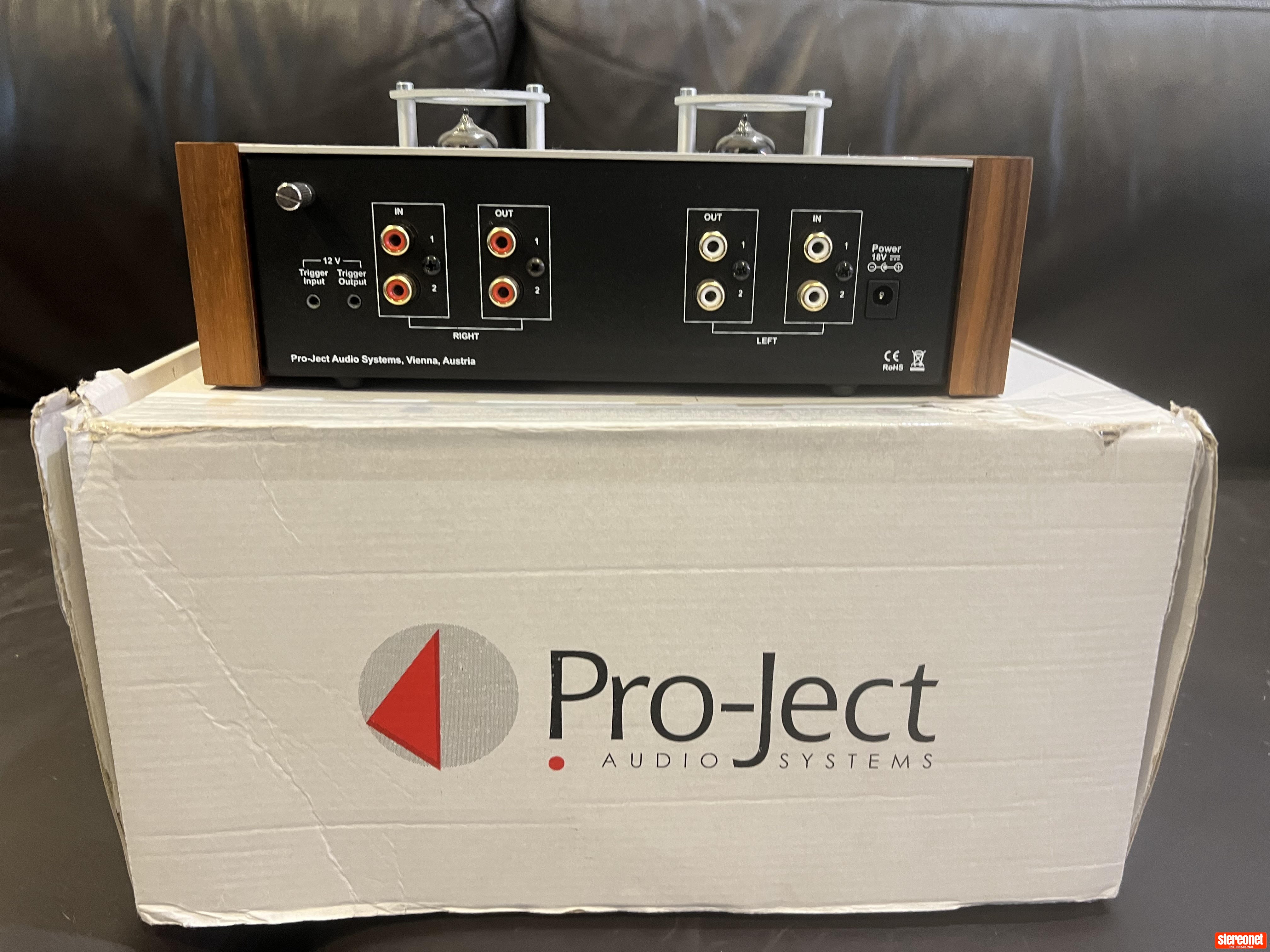 Pro-Ject Tube Box DS2 Phono Preamplifier - Phono Amplifiers - StereoNET