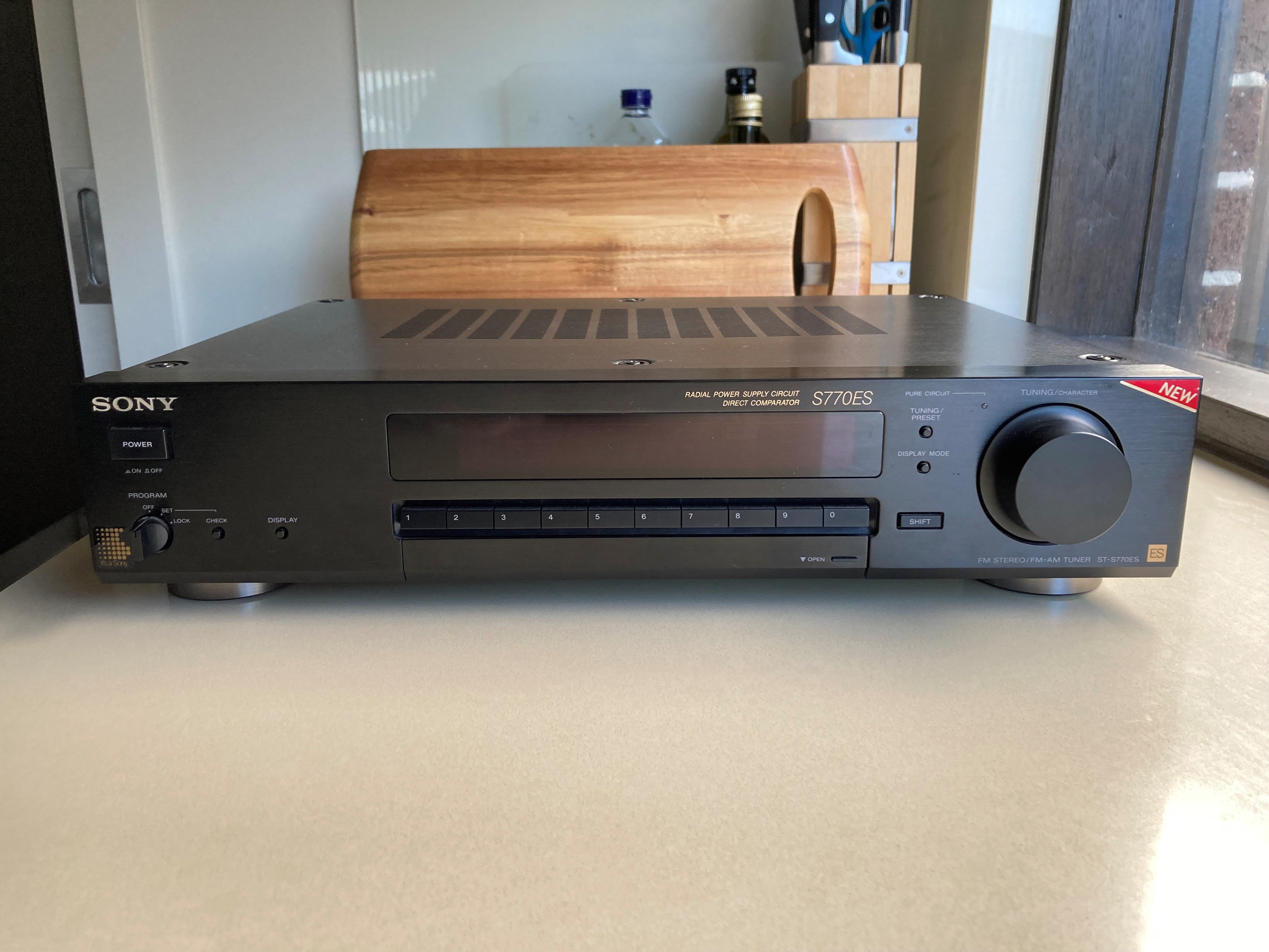 Sony S770ES Stereo Tuner - Radio & Tuners - StereoNET