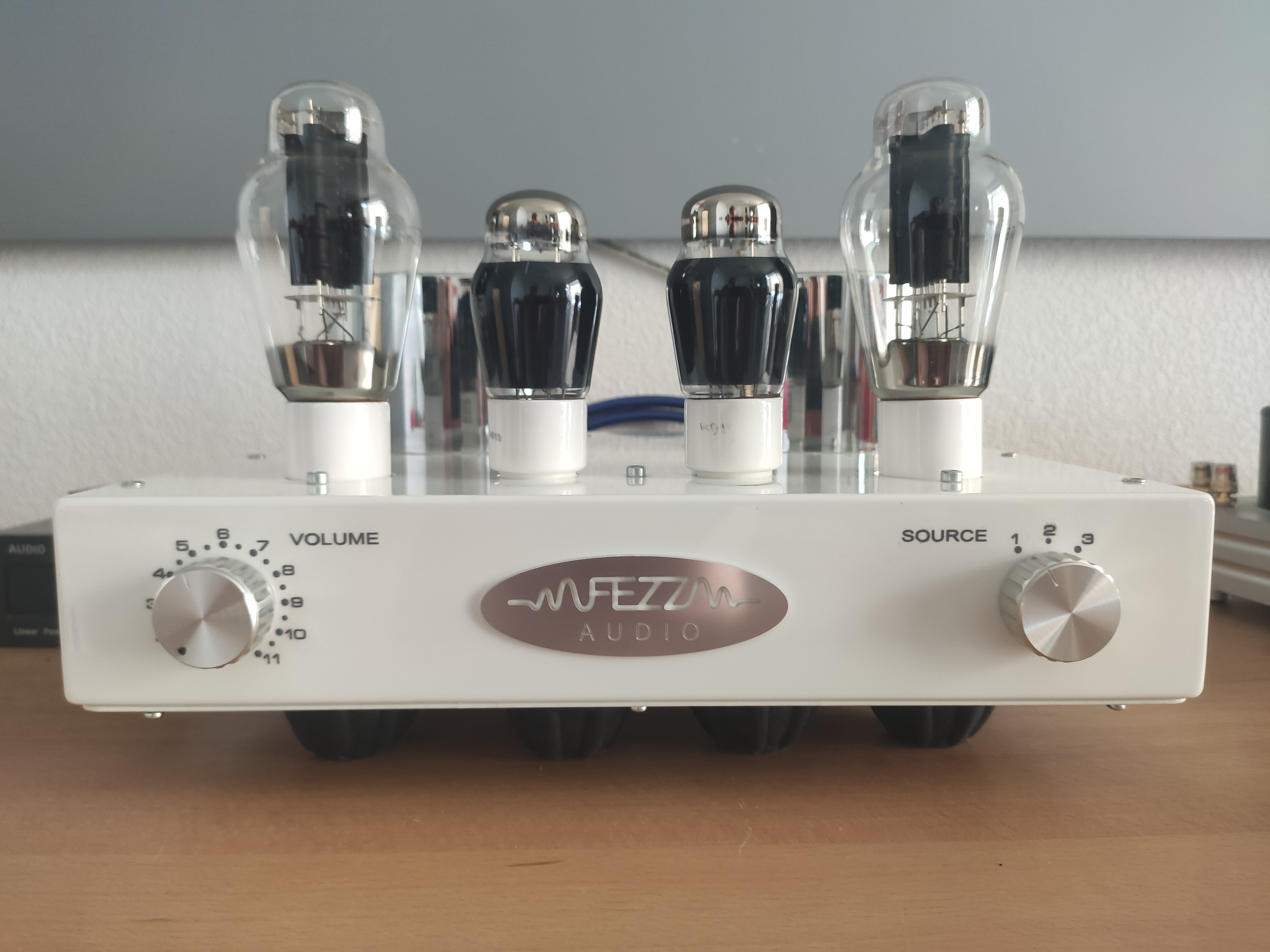 Fezz Audio Mira Ceti 300B |﻿ Stereo Amplifiers & Pre-Amps