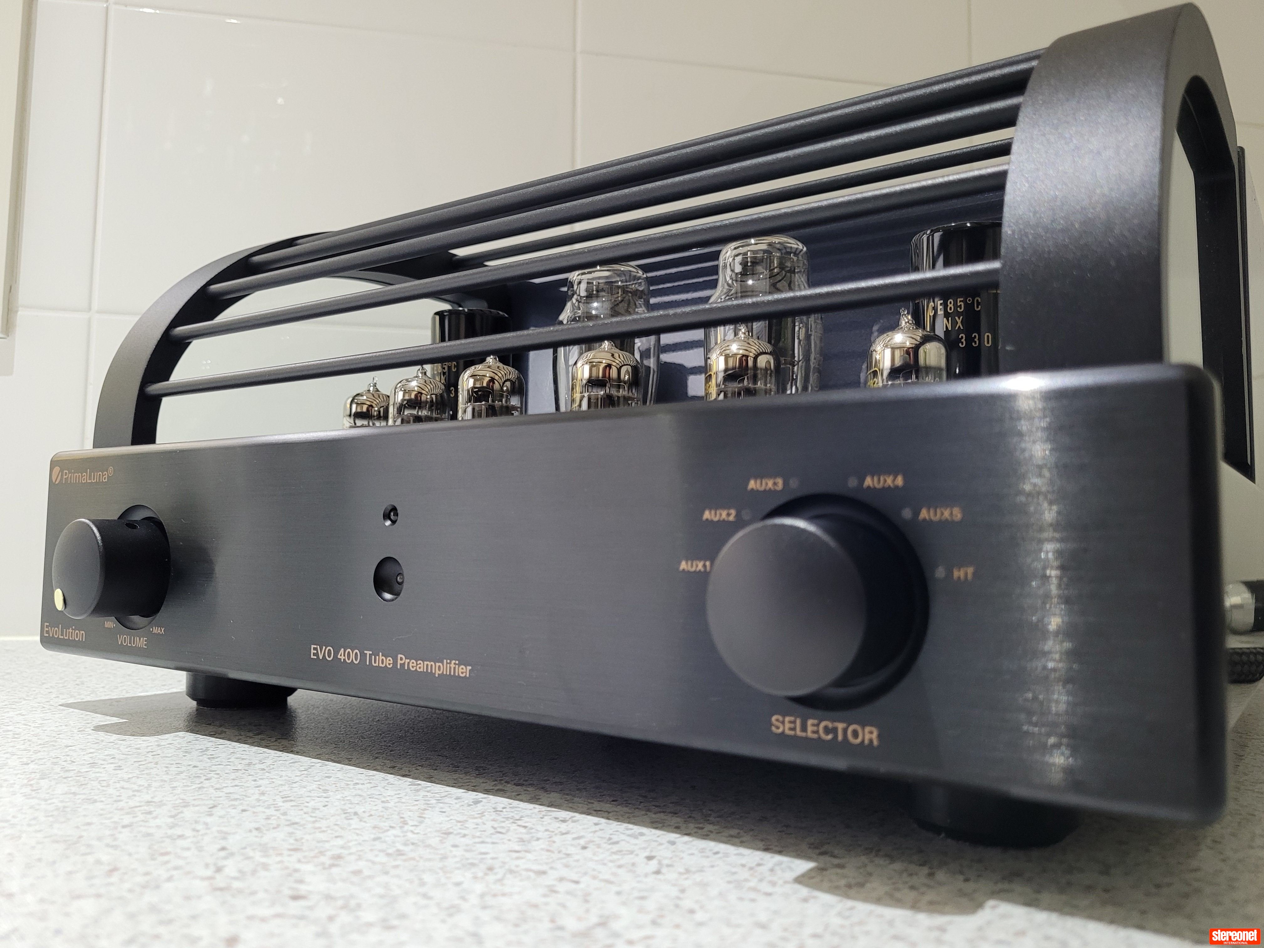 PrimaLuna Evo400 Pre Amplifier - Pre Amplifiers - StereoNET