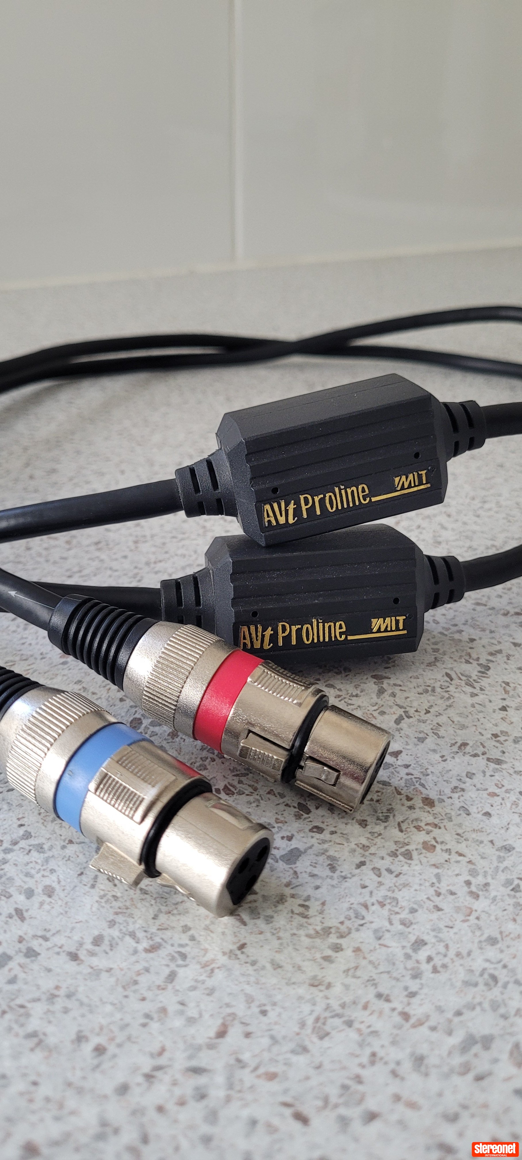 MIT AVT Proline 1MInterconnect Cables (XLR) - Interconnects - StereoNET