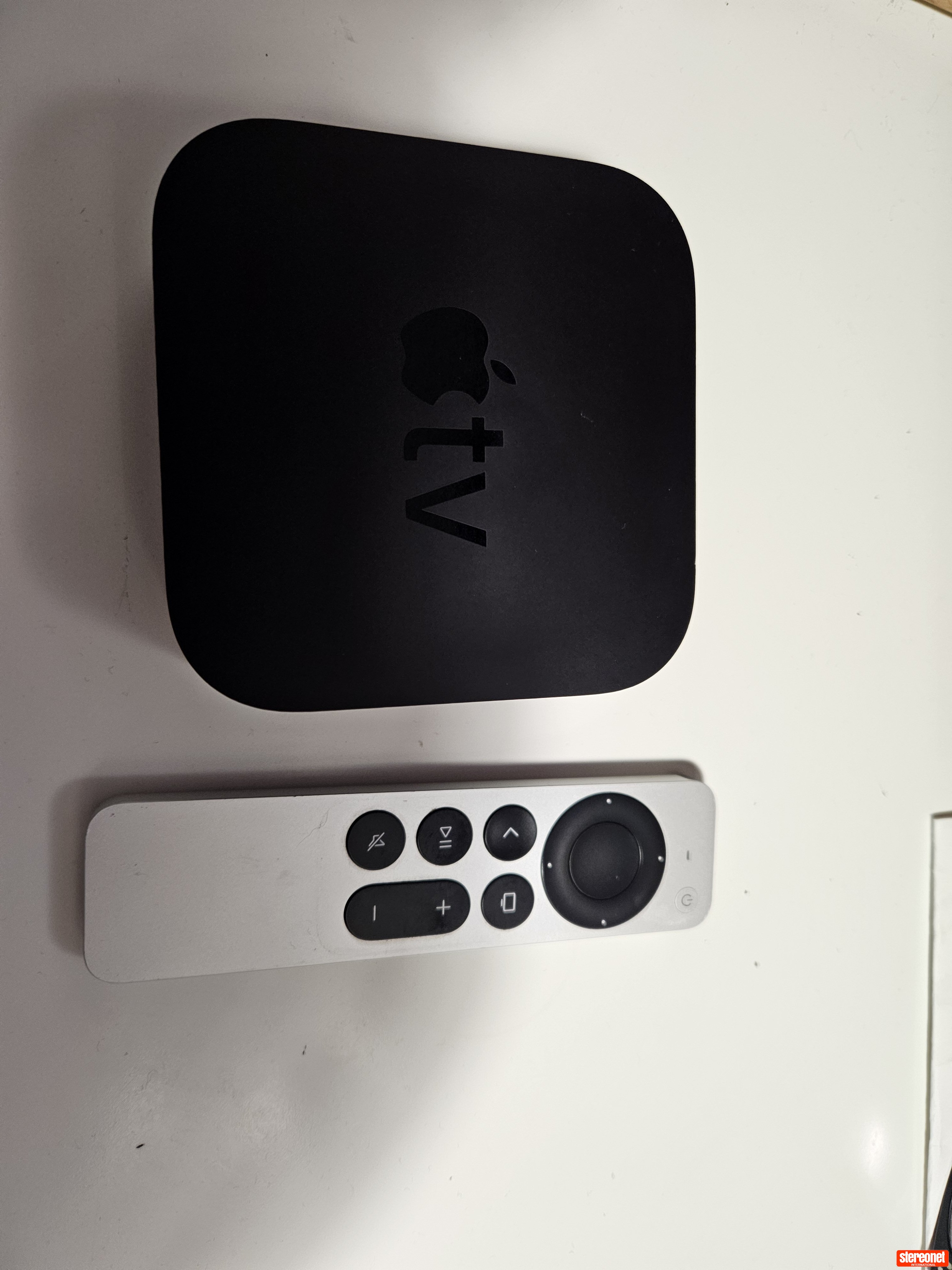 Apple TV 4k 32GB (Gen 2 with ethernet) Media Player / Streamer (Video ...