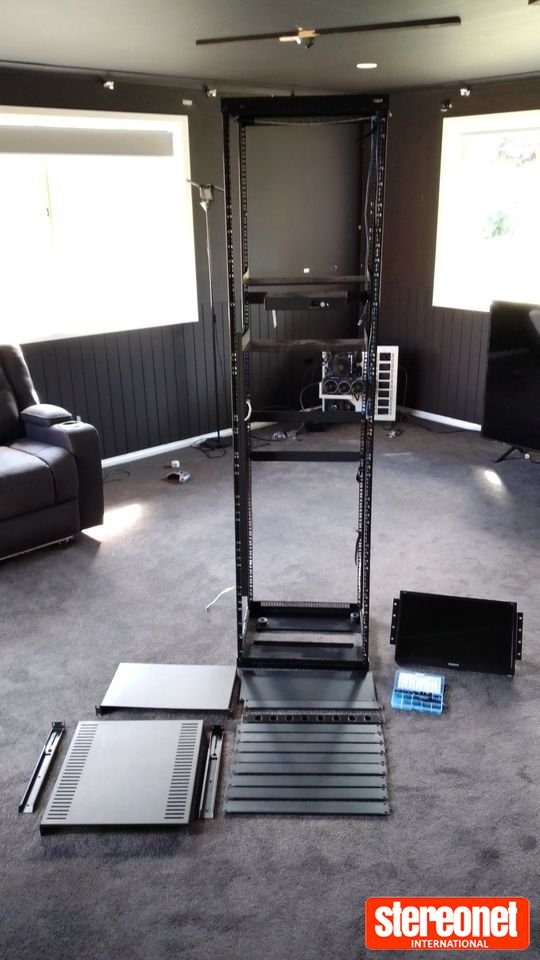 TitanAV 42RU Network Rack / Cabinet - Computers & Related - StereoNET