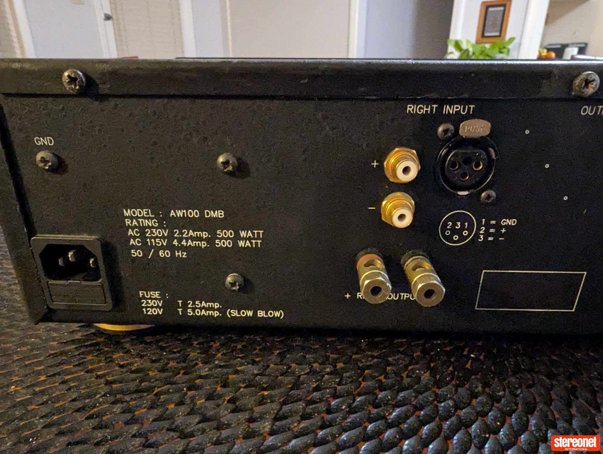 Electrocompaniet AW 100 DMB Power Amplifier - Power Amplifiers - StereoNET