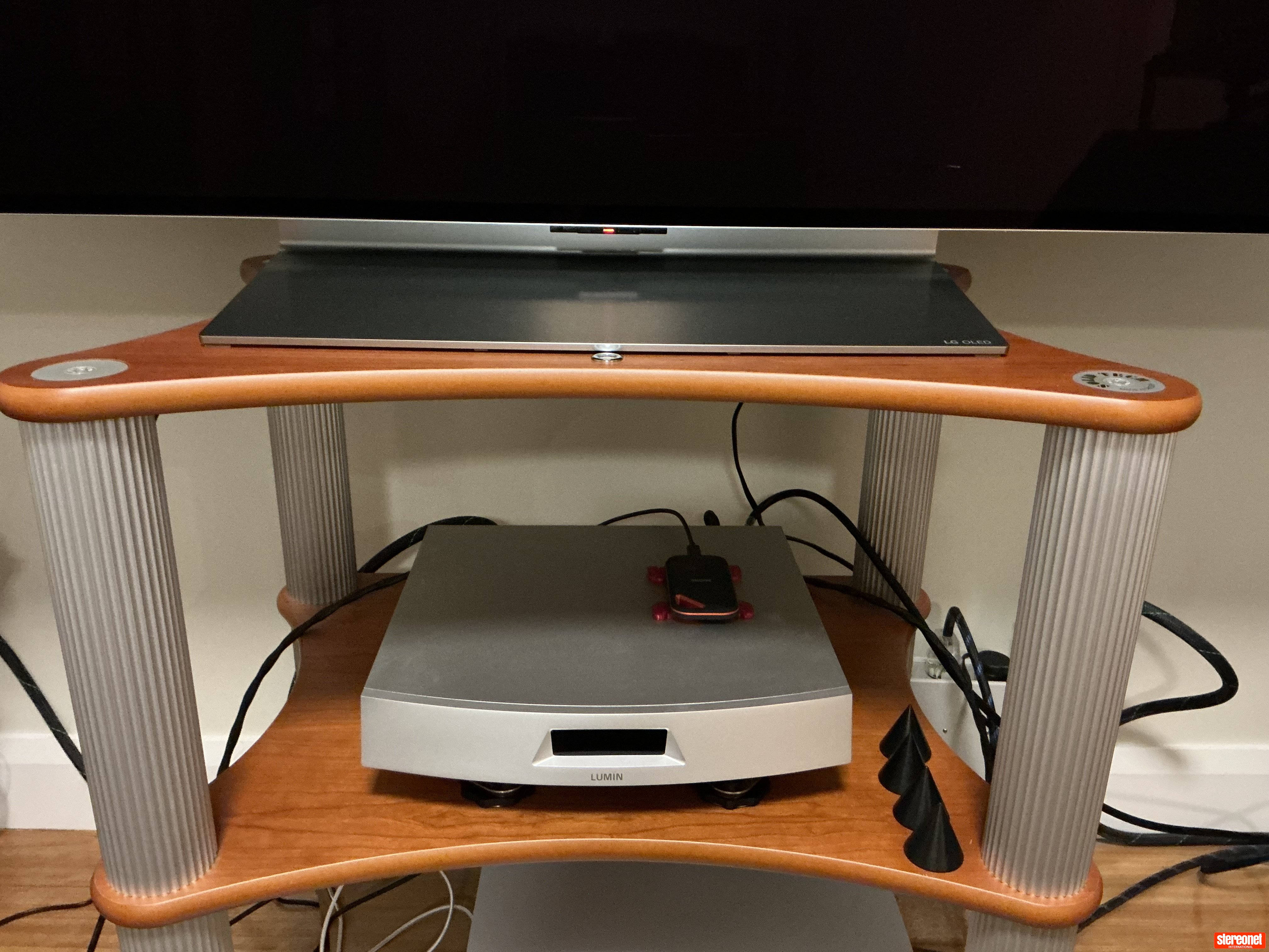 Solid Tech Radius Solo 2 - Cherry finish. Rack - Racks & Cabinets ...