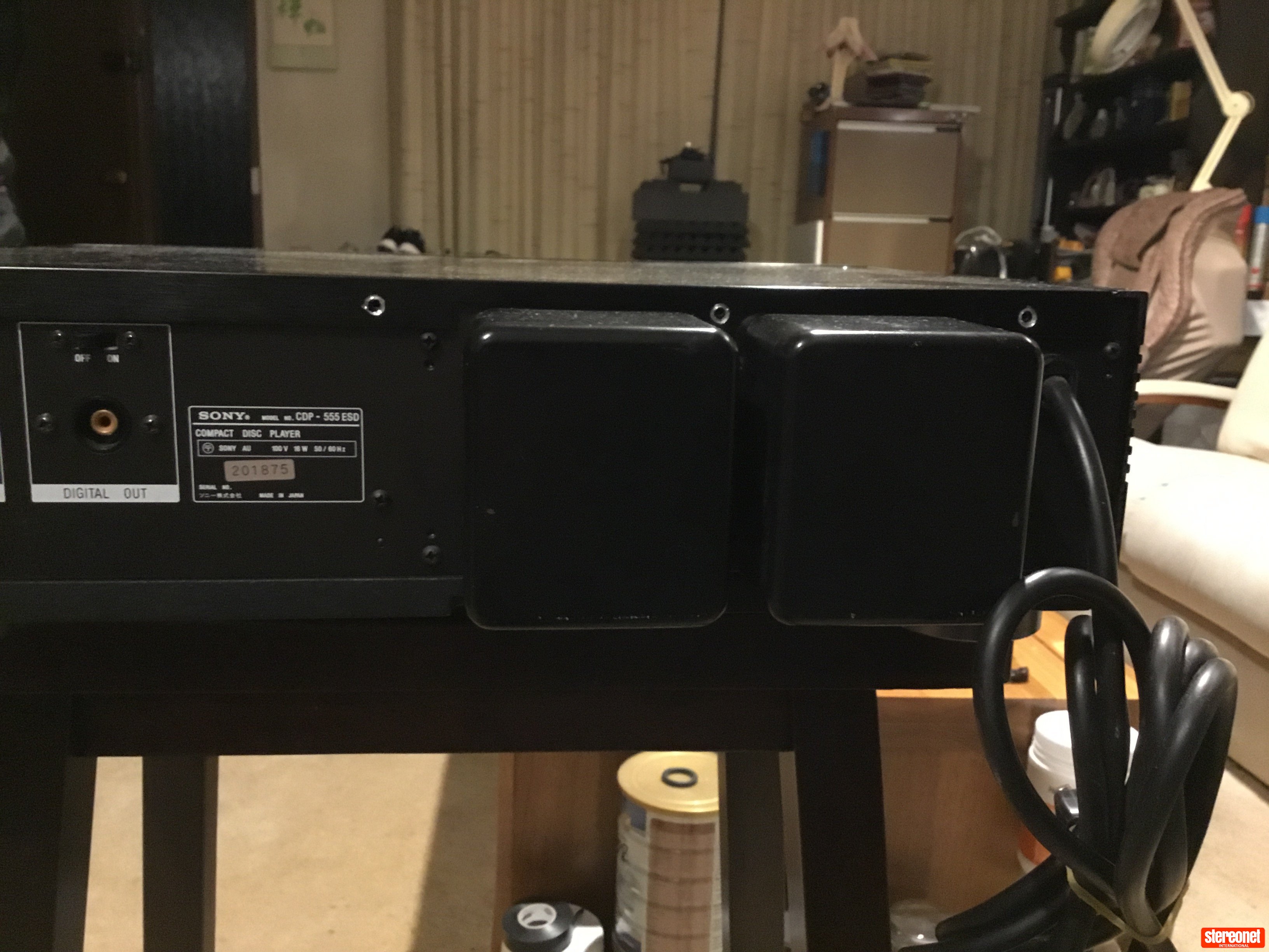 Sony CDP-555ESD CD Player - CD/SACD Players & Transport - StereoNET