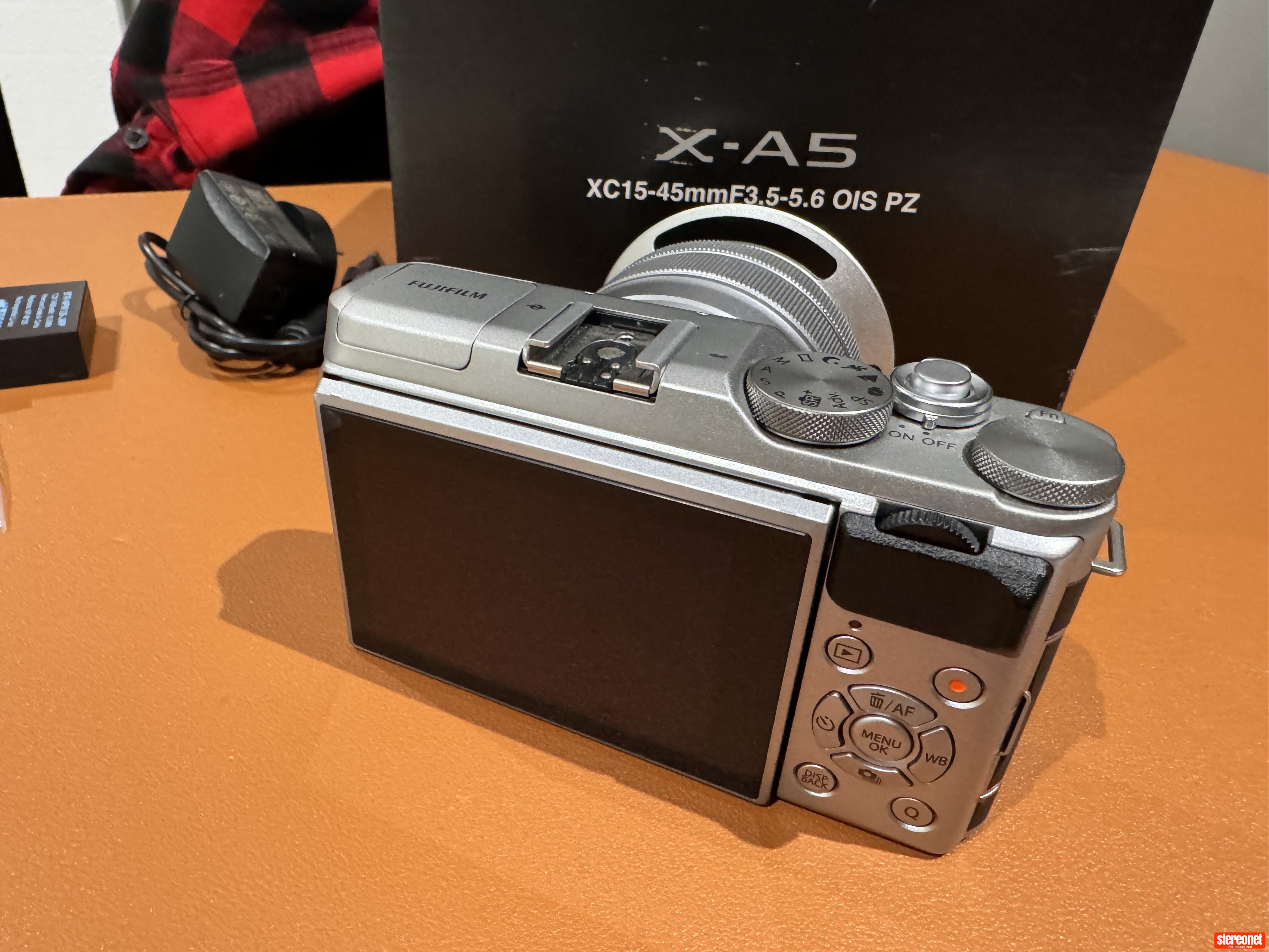 Fujifilm X-A5 Mirrorless (15-45mm Lens) Digital Camera - Cameras ...