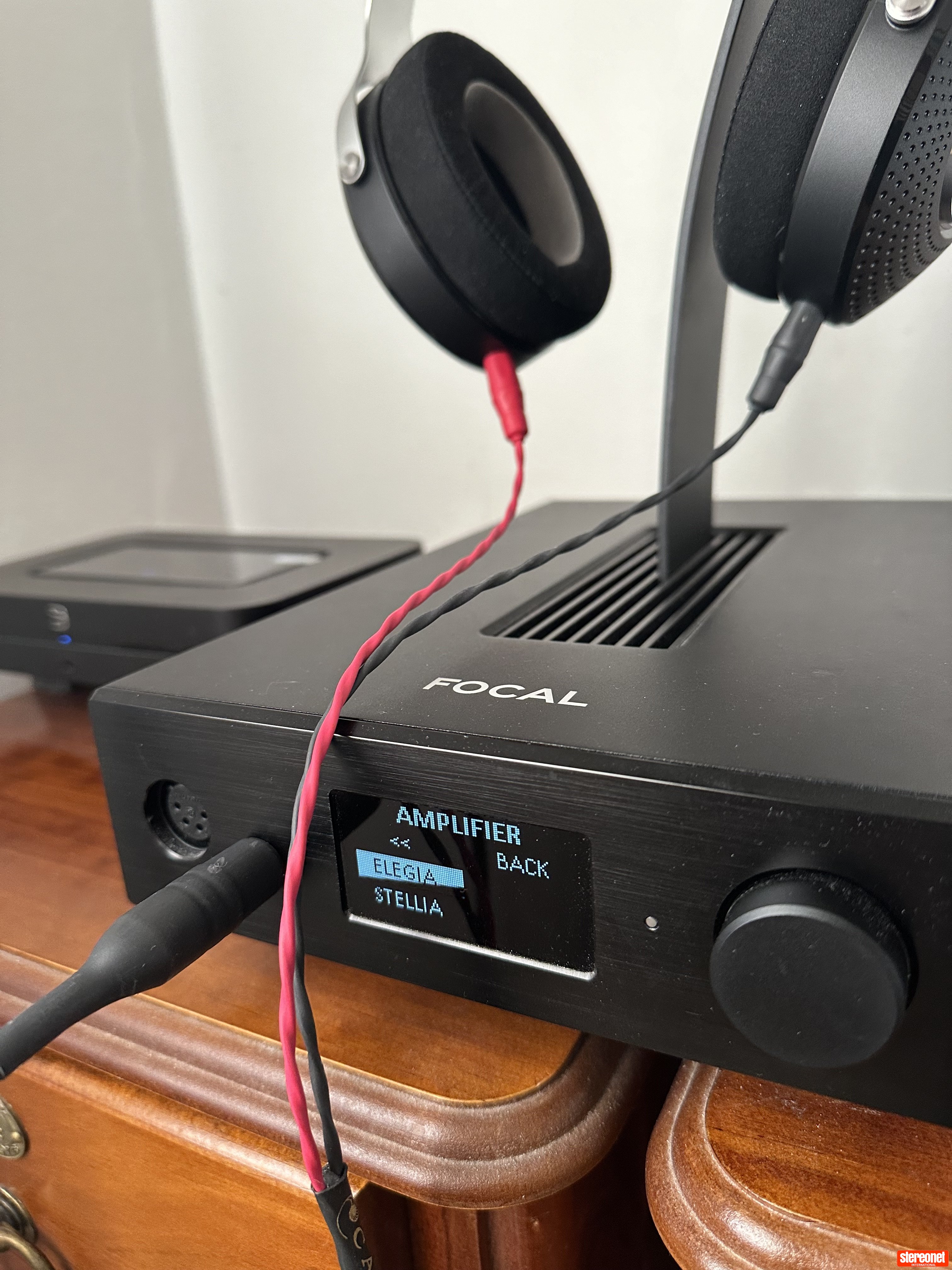 Focal Arche Headphone Amplifier - Headphone Amps & DACs - StereoNET