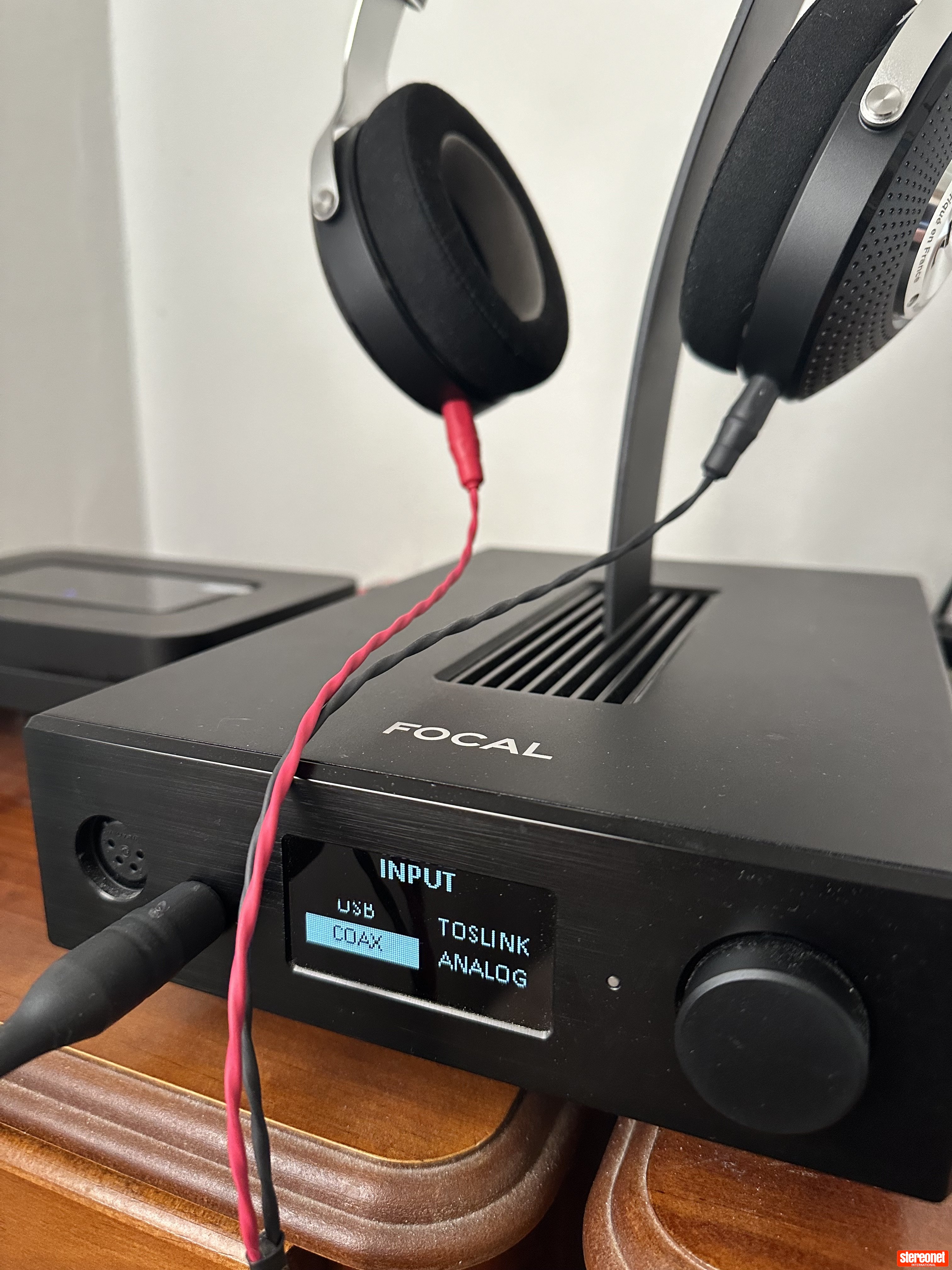 Focal Arche Headphone Amplifier - Headphone Amps & DACs - StereoNET