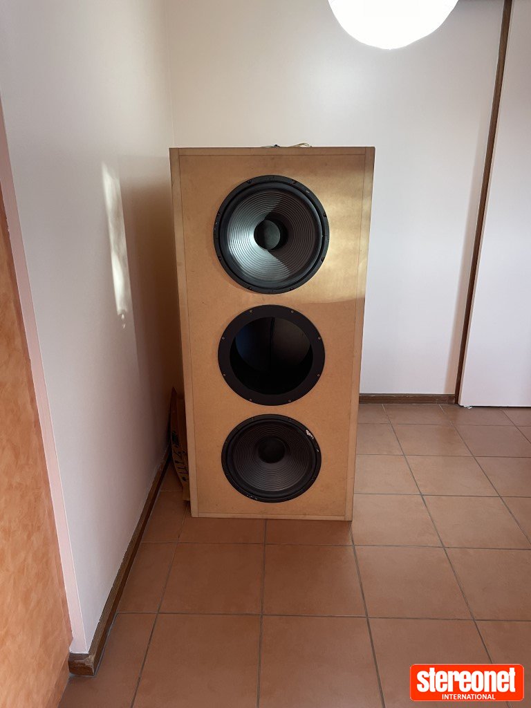 Custom 2 x 15-inch drivers Subwoofer |﻿ Subwoofers