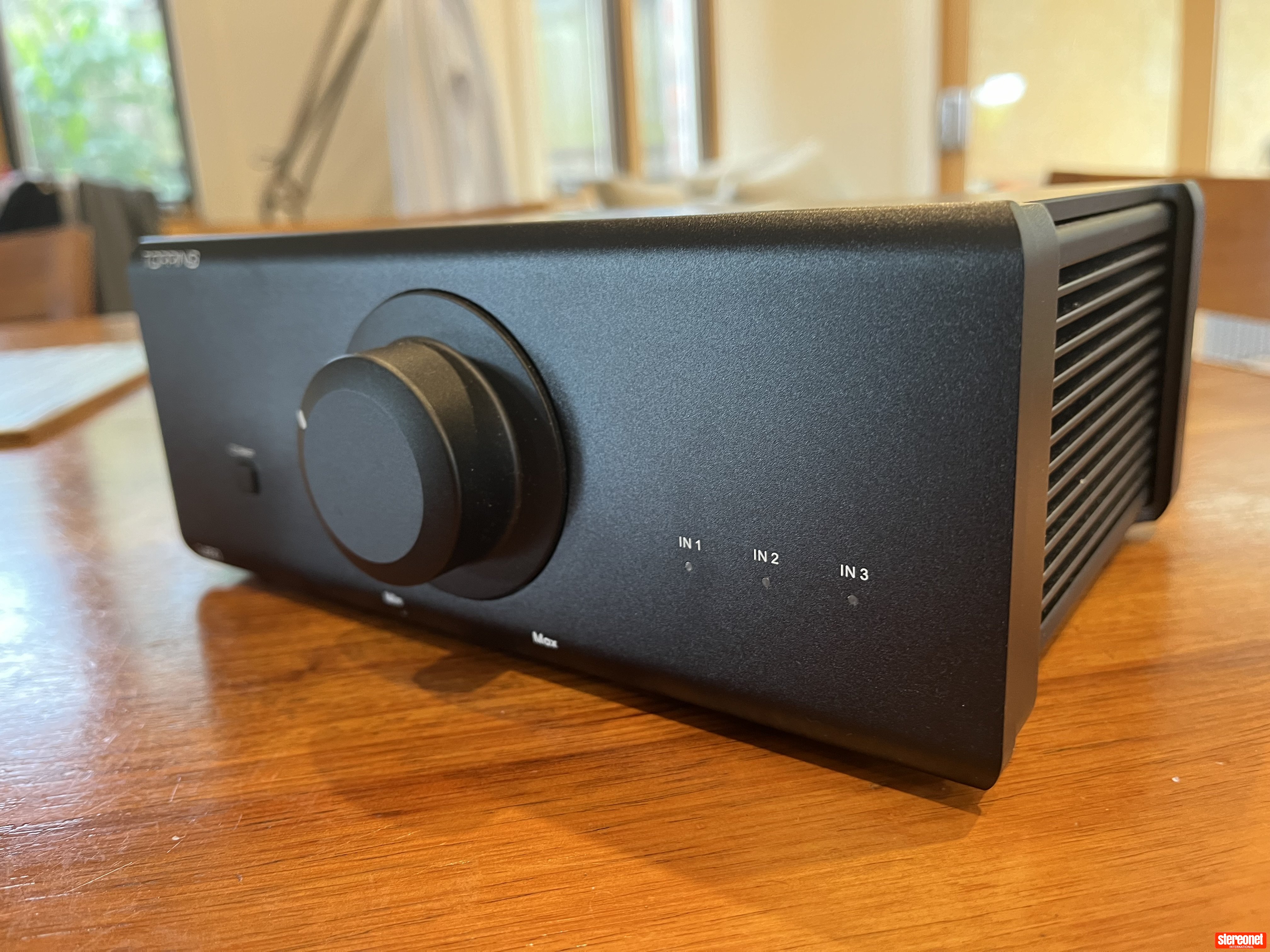 Topping LA90 Power Amplifier - Power Amplifiers - StereoNET