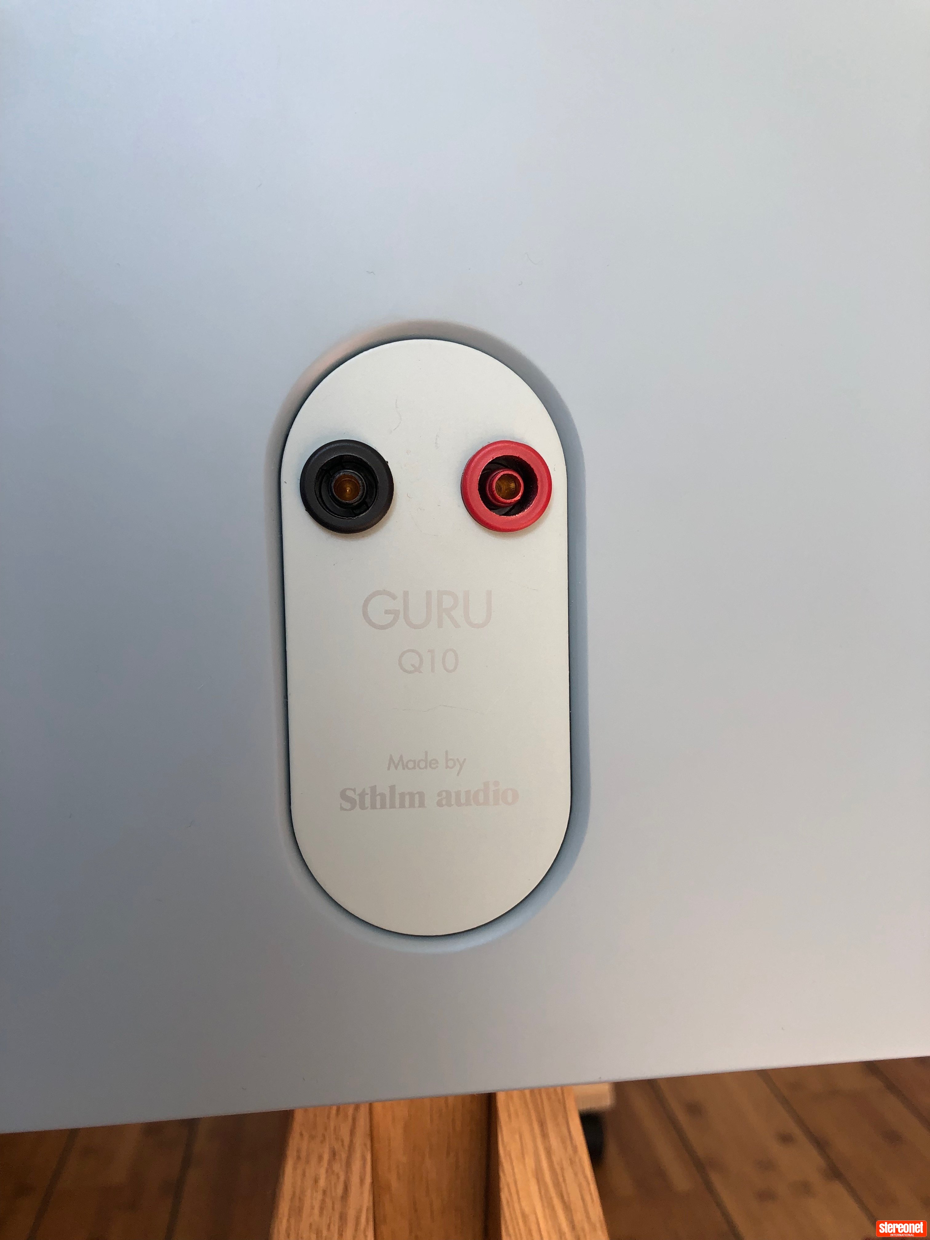 Guru Audio Q10 with dedicated stands Bookshelf Loudspeakers ...