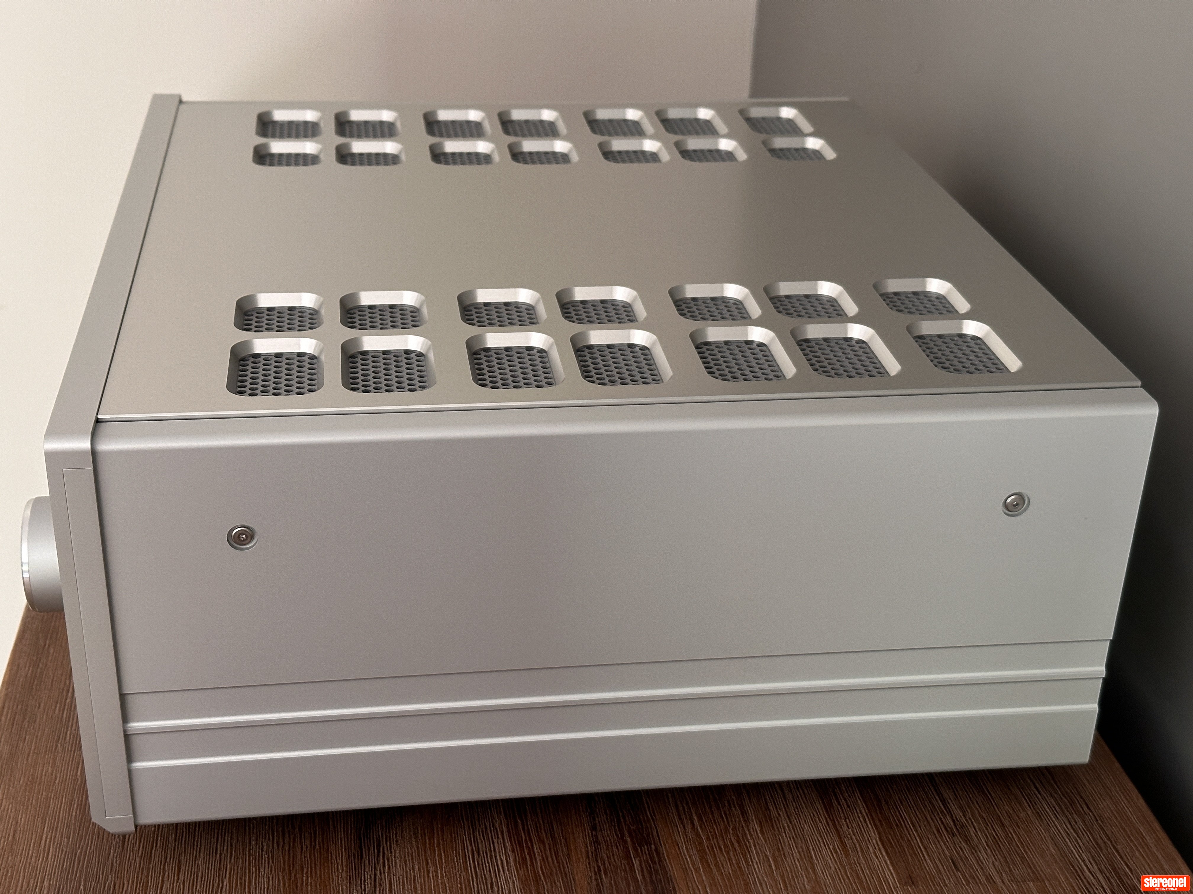 Luxman L-509Z Integrated Amplifier (Solid State) - Integrated ...