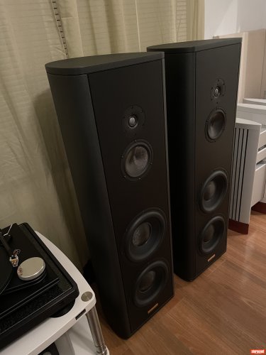 Magico S5 mk1 Floorstanding Loudspeakers - Floorstanders & Large ...