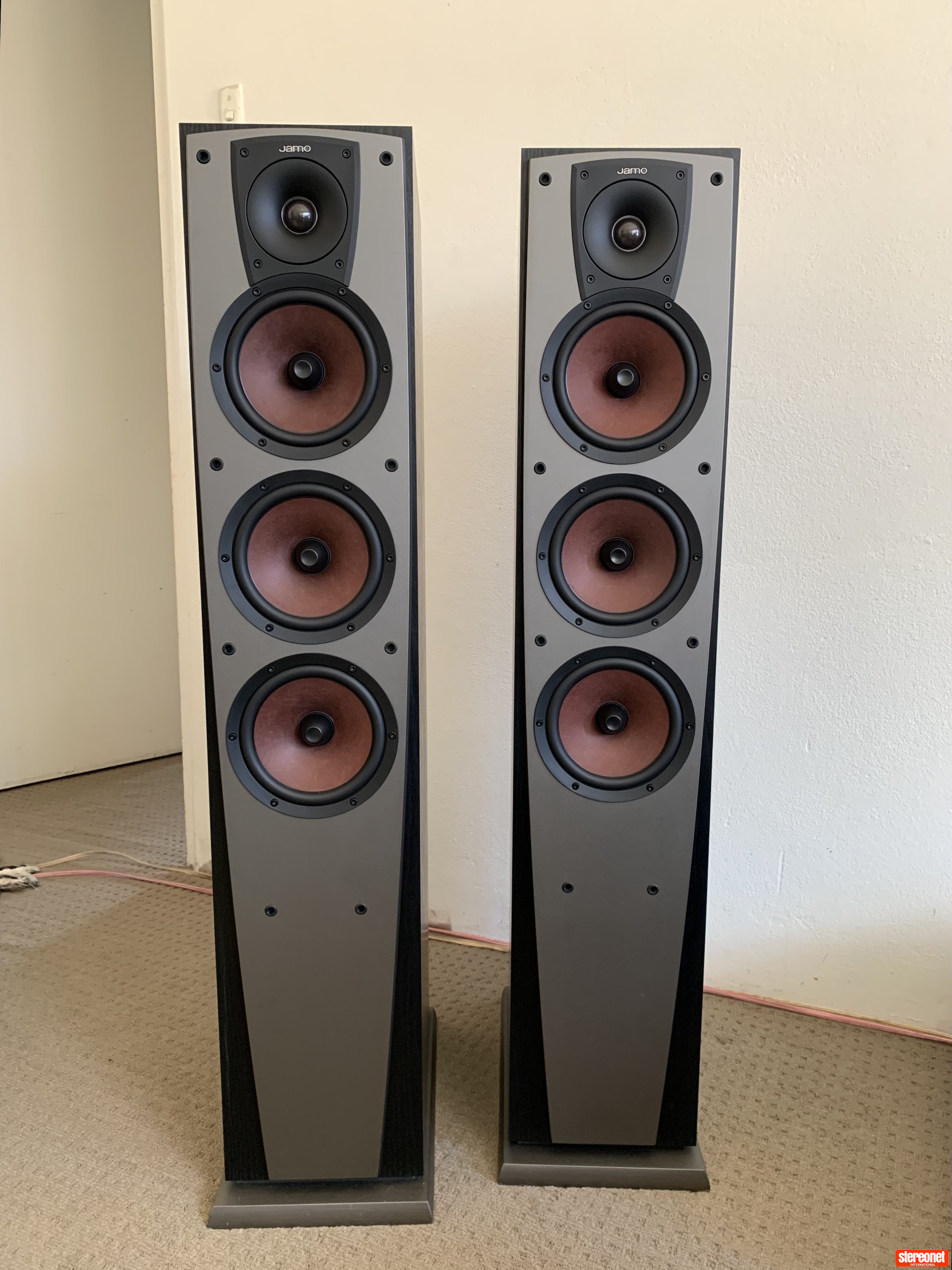 Jamo C407 Floorstanding Loudspeakers - Floorstanders & Large Monitors ...