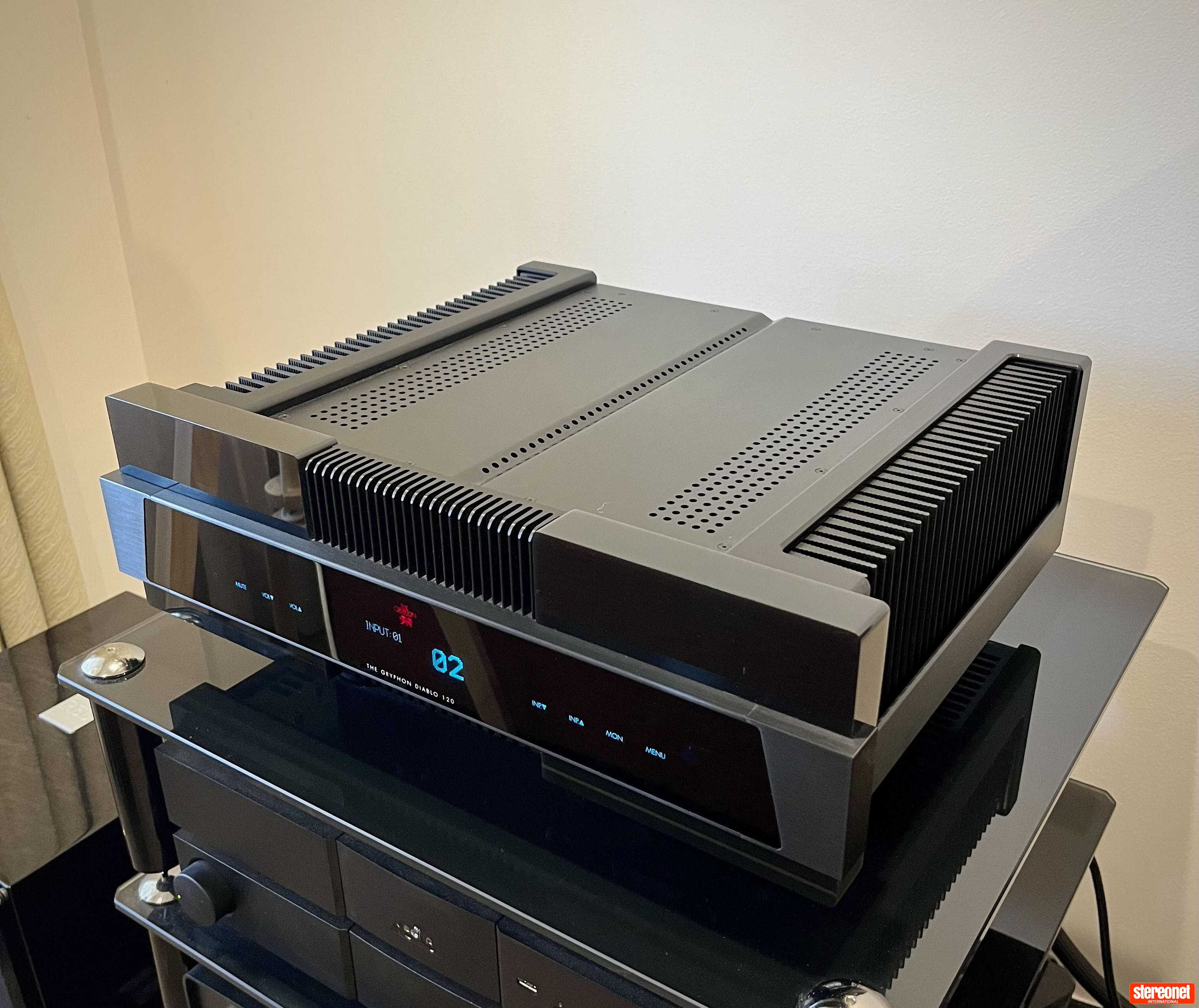 Gryphon Audio Diablo 120 Integrated Amplifier (Solid State ...