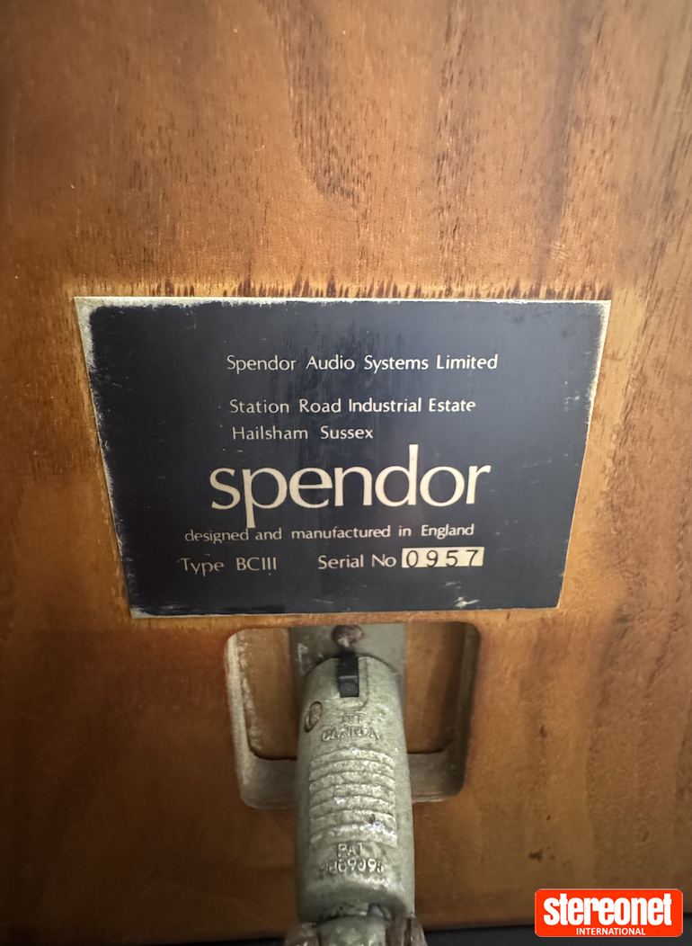 Spendor BC 3 Standmount Loudspeakers - Bookshelf & Small Monitors ...